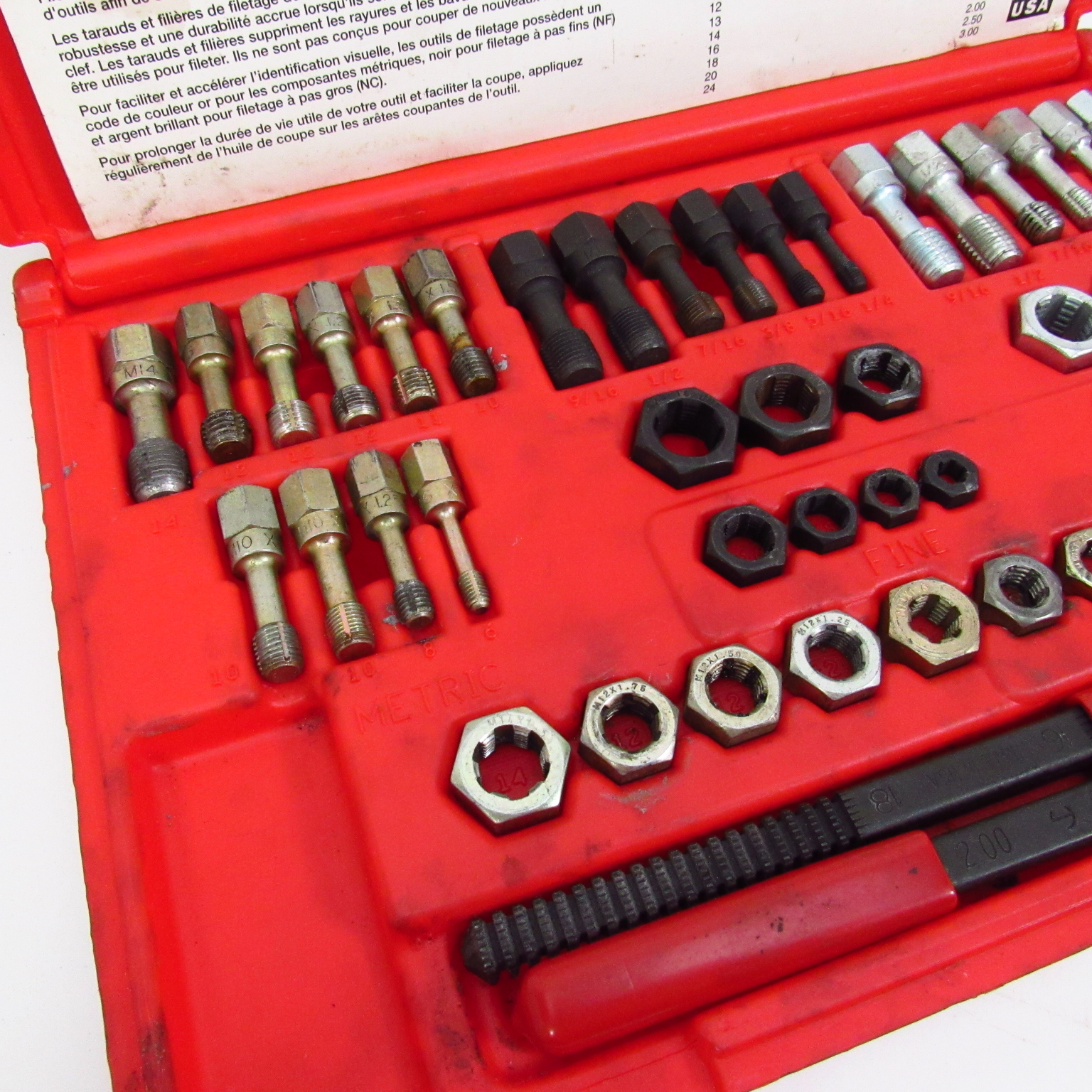 Mac Tools TRCOMBO48 48-Piece Fractional/Metric Rethreading Thread ...