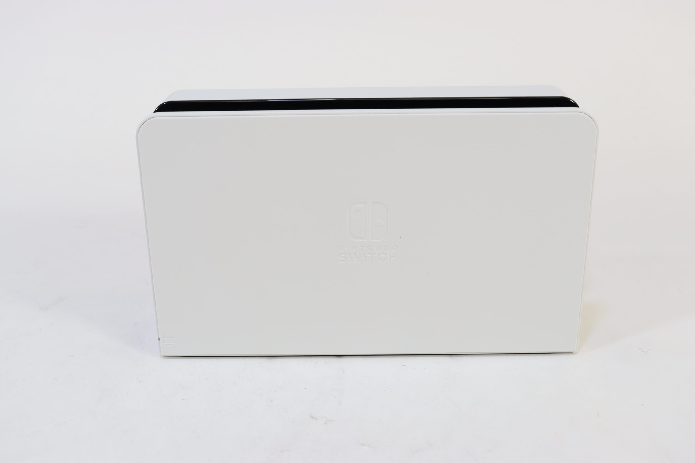 Nintendo Switch OLED HEG-001 7-inch Touchscreen Video Game Console - 8909