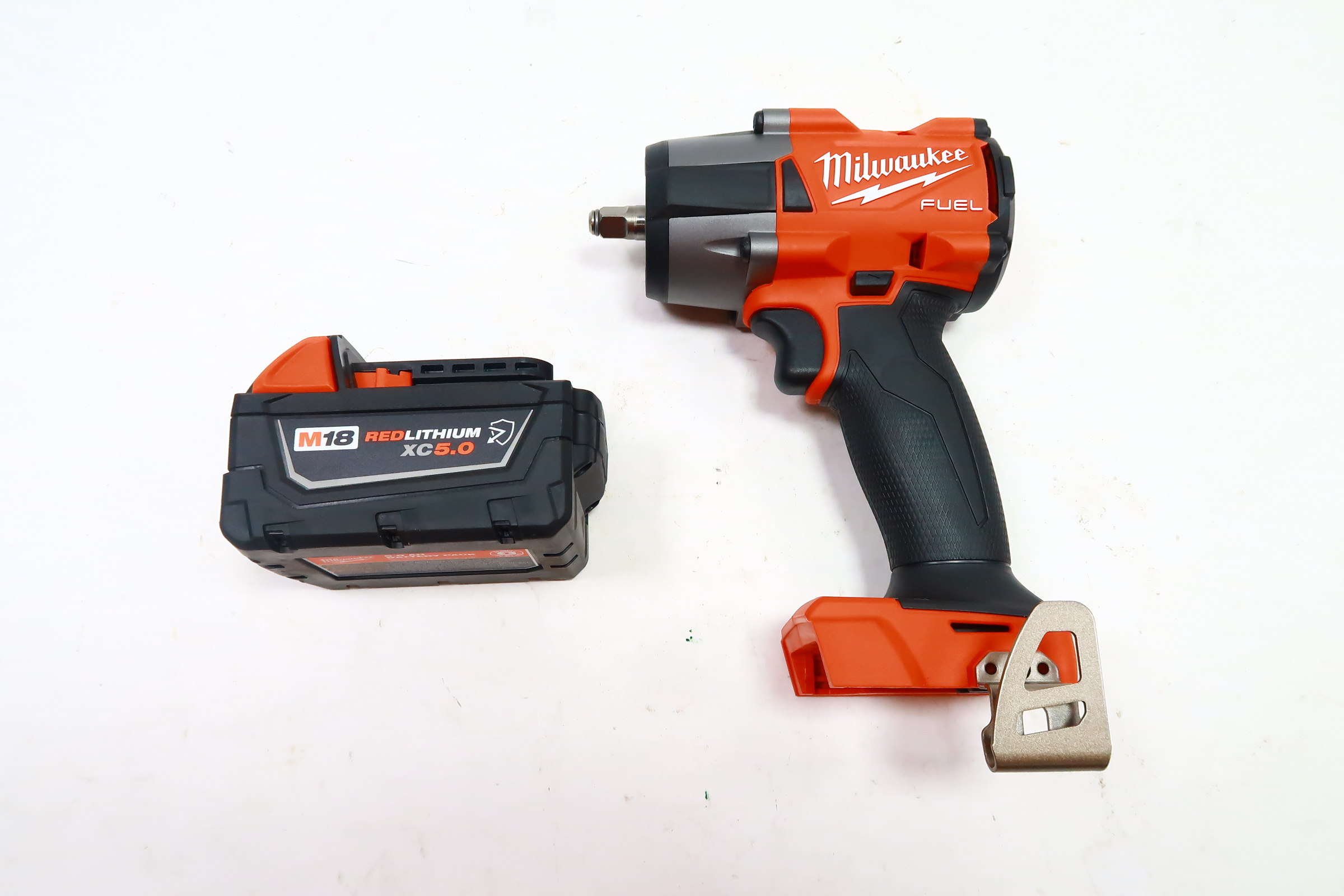Milwaukee 2960-20 M18 FUEL GEN-2 18V Brushless 3/8" Cordless Impact Wrench