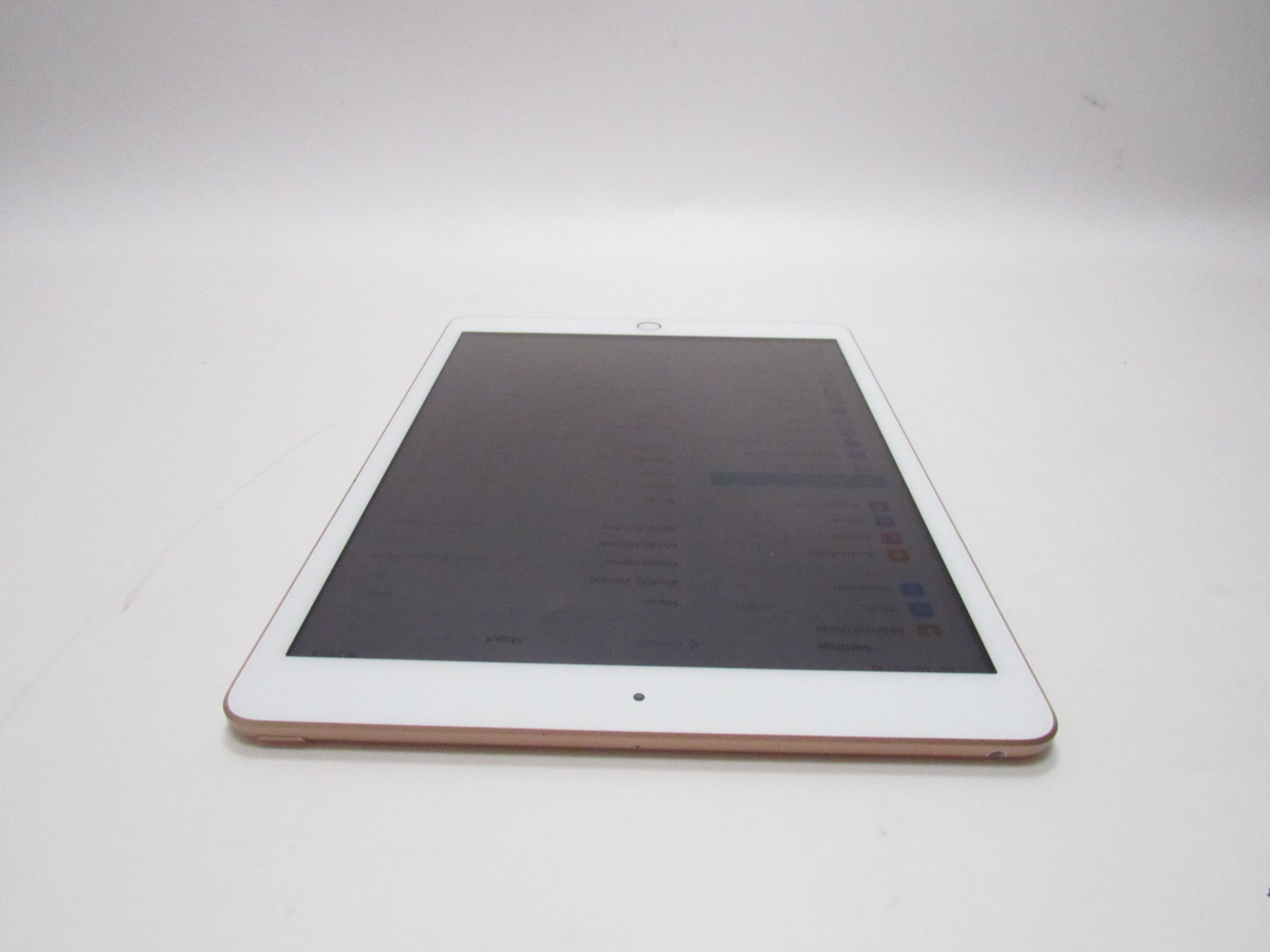 Apple iPad 7th Generation MW762LL/A A2197 32GB Rose Gold Tablet