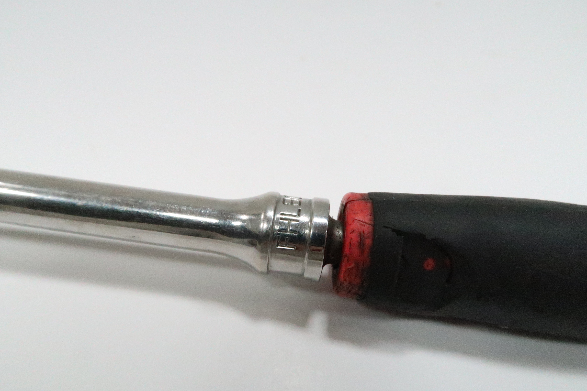 Snap-on Tools FHL80 3/8" Dual Drive Cushion Grip Long Ratchet 0859