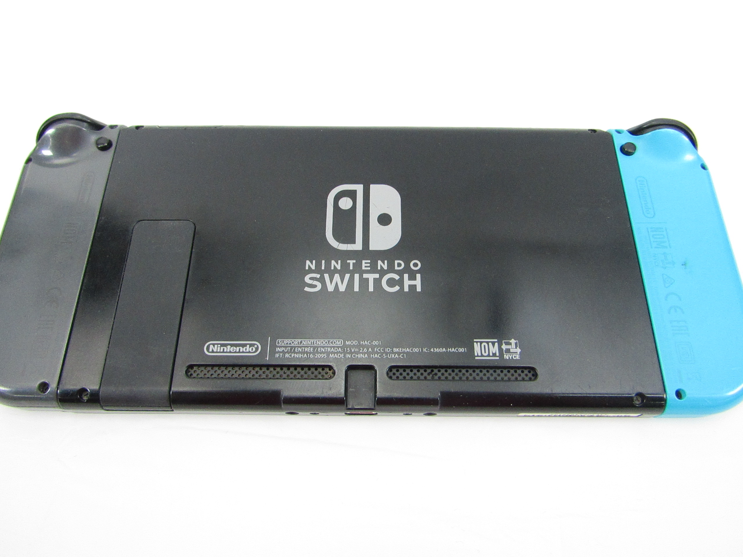 Nintendo Switch Original HAC-001(-01) 32GB Video Game System 2102