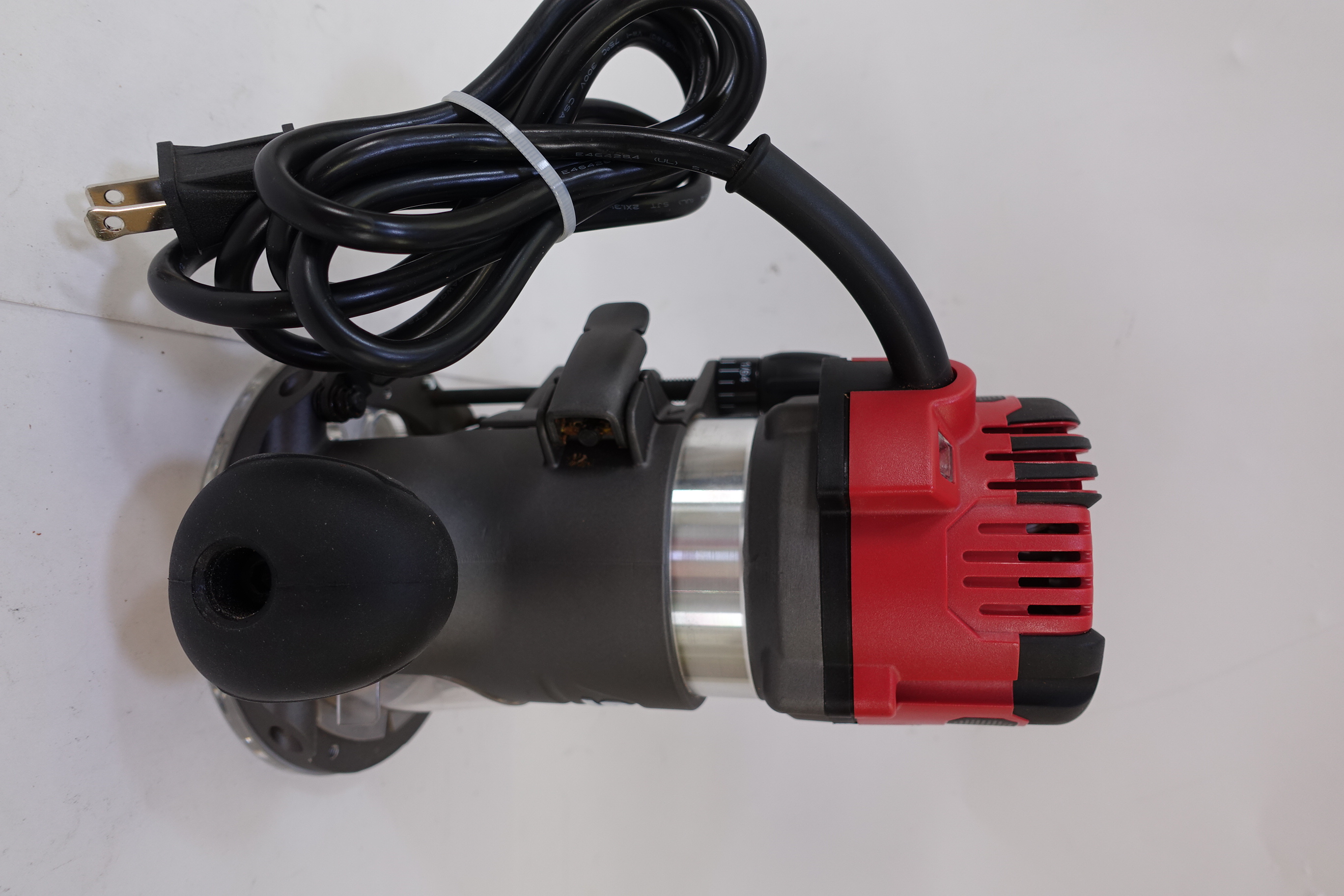 SKIL Corporation 10 AMP Fixed Base Corded Router RT1323-00