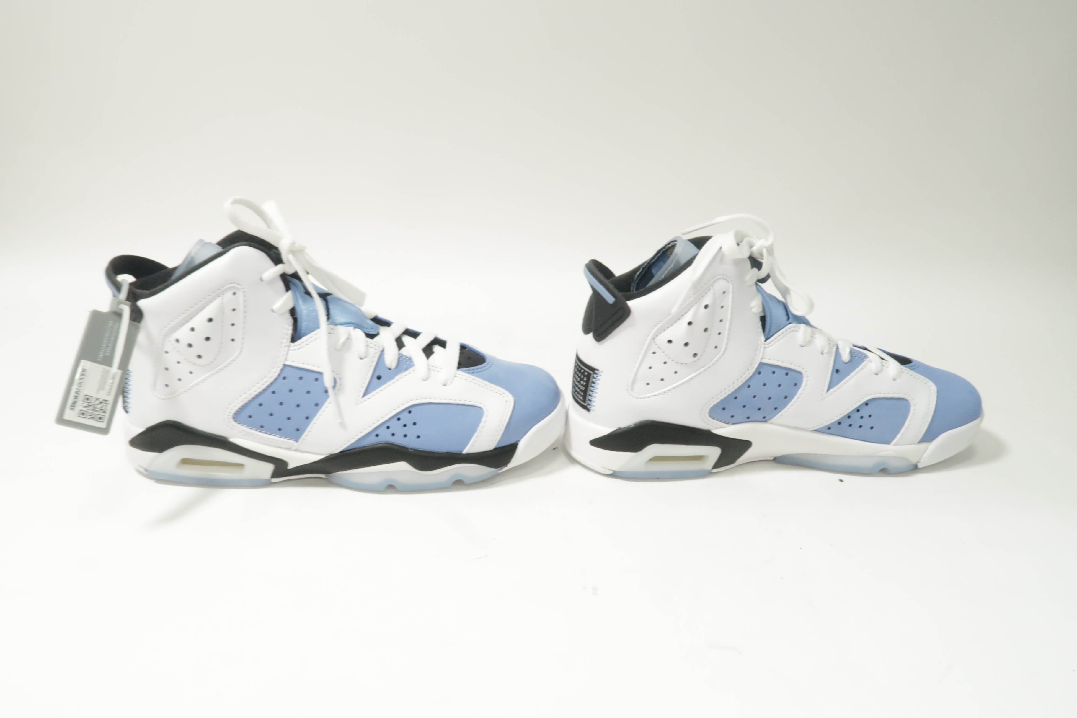Air Jordan 6 Retro GS 'UNC Home' 7 Youth GS 384665401