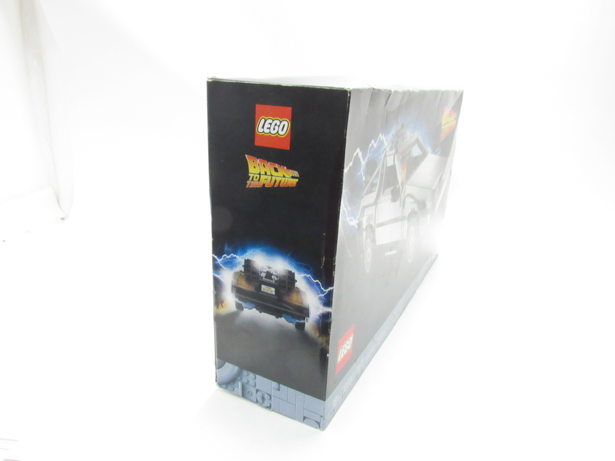 LEGO Set 10300 Back To The Future DeLorean Time Machine