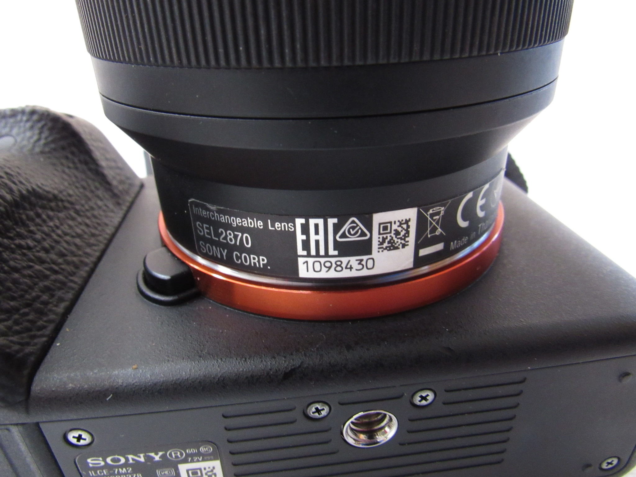 Sony ILCE-7M2 24.3MP Full-Frame CMOS Mirrorless Camera Alpha 7 II 28-70 ...