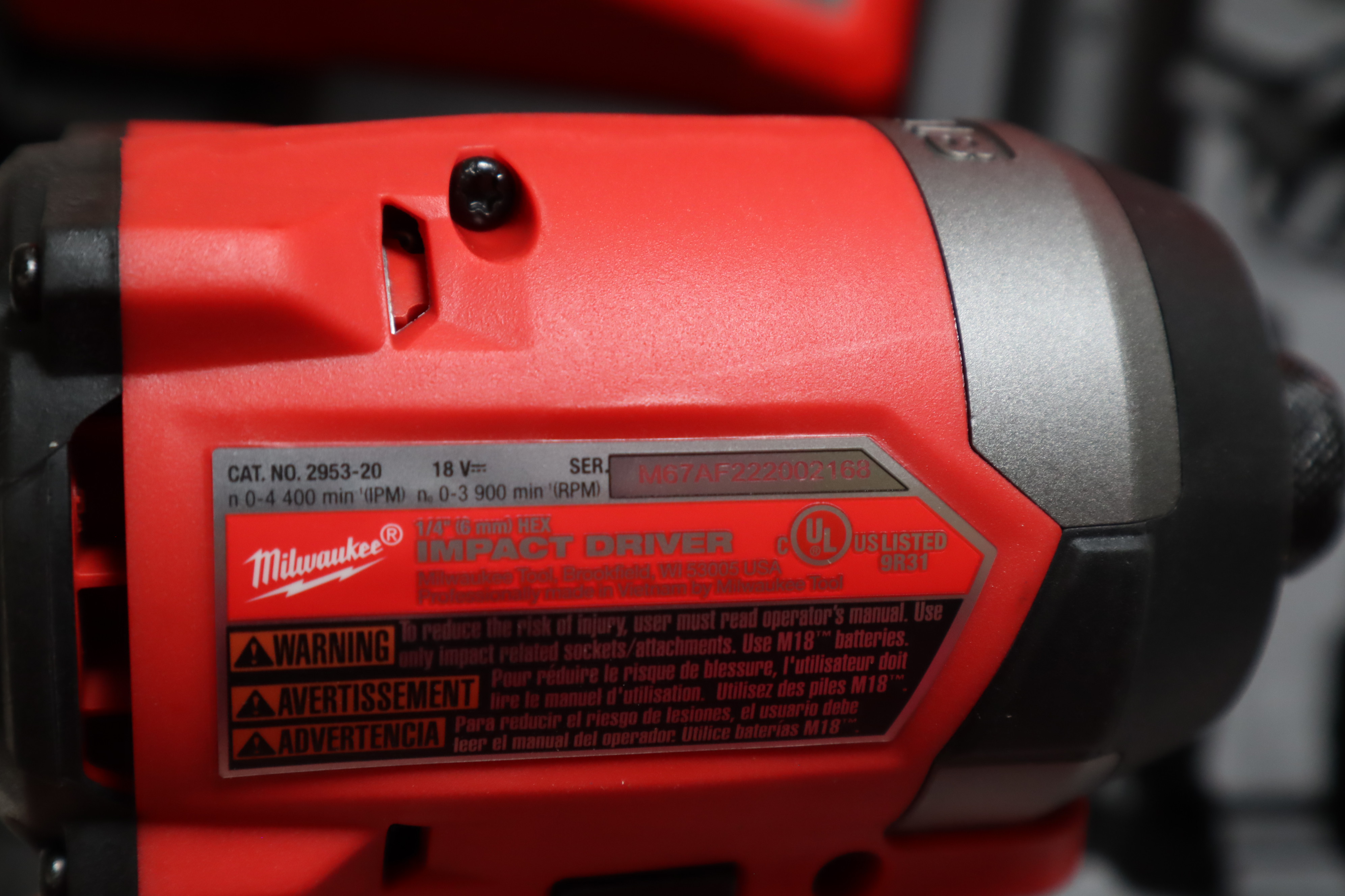 Milwaukee 3697-22 1/2" Drill 1/4" Impact Driver Combo Tool Set 5570