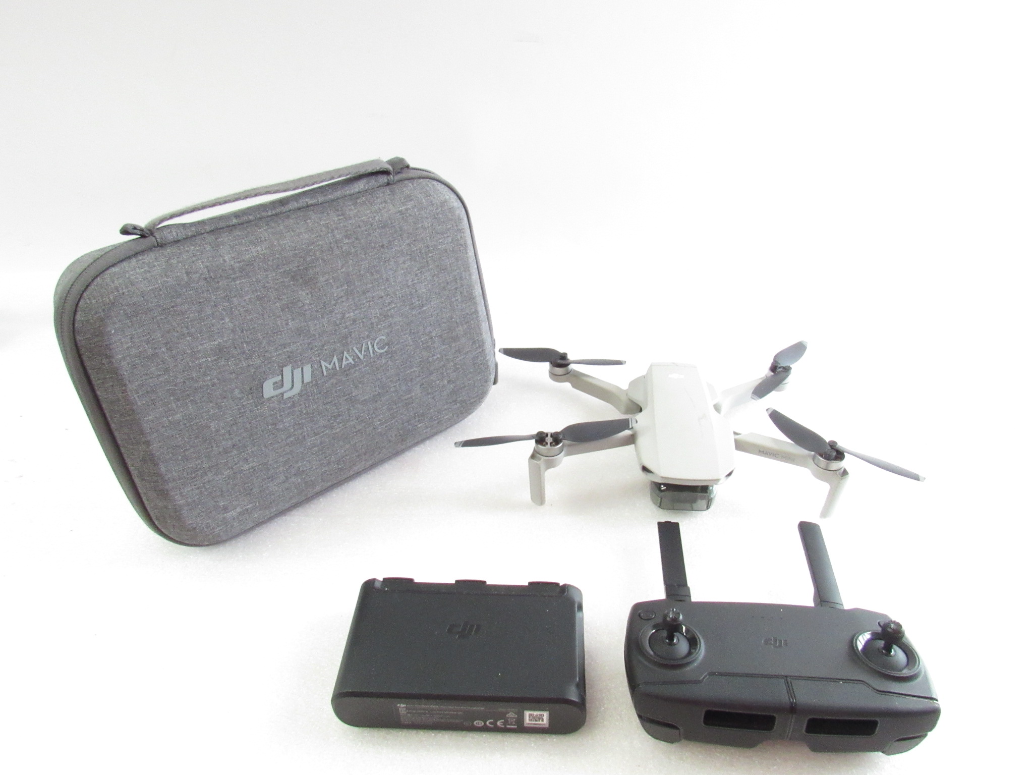 DJI Mavic Mini MT1SS5 Fly More Combo 12MP 2.7K Quad HD Camera Quadcopter