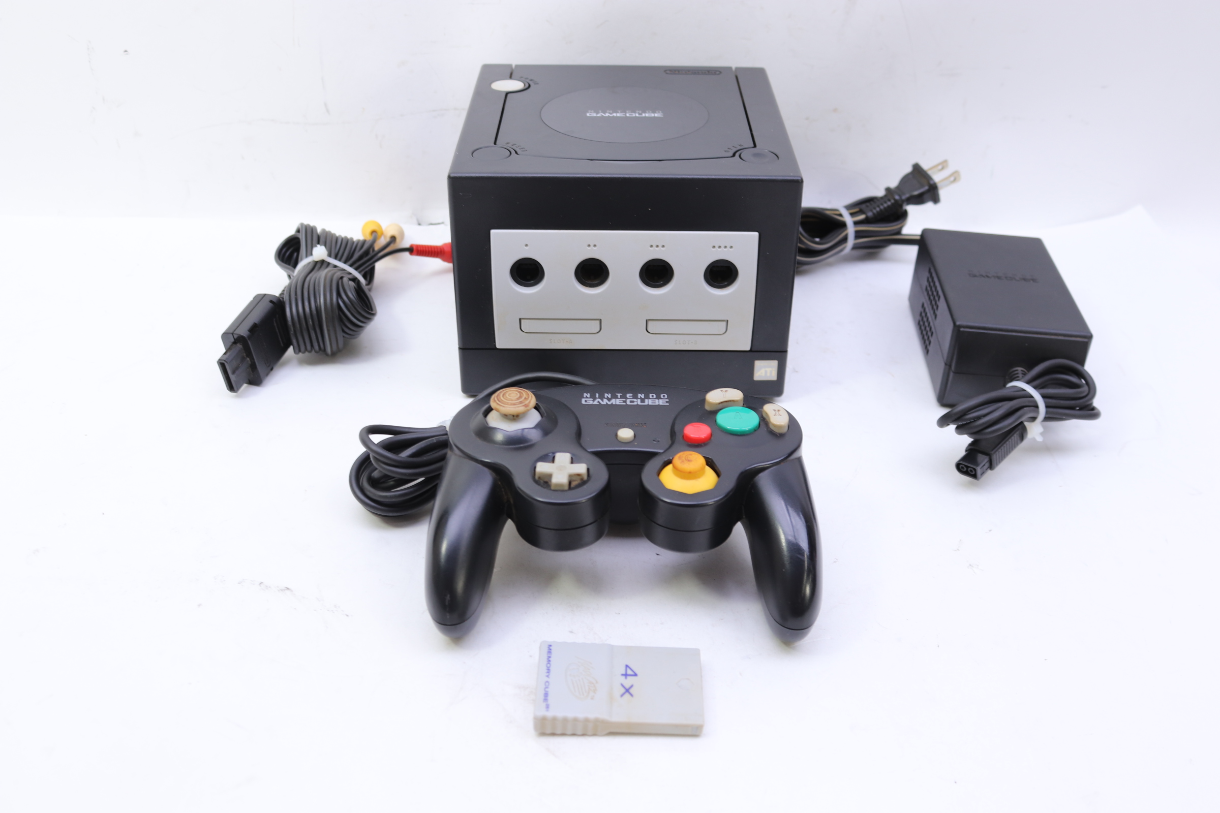 Nintendo DOL-101 GameCube Home Video Game Console