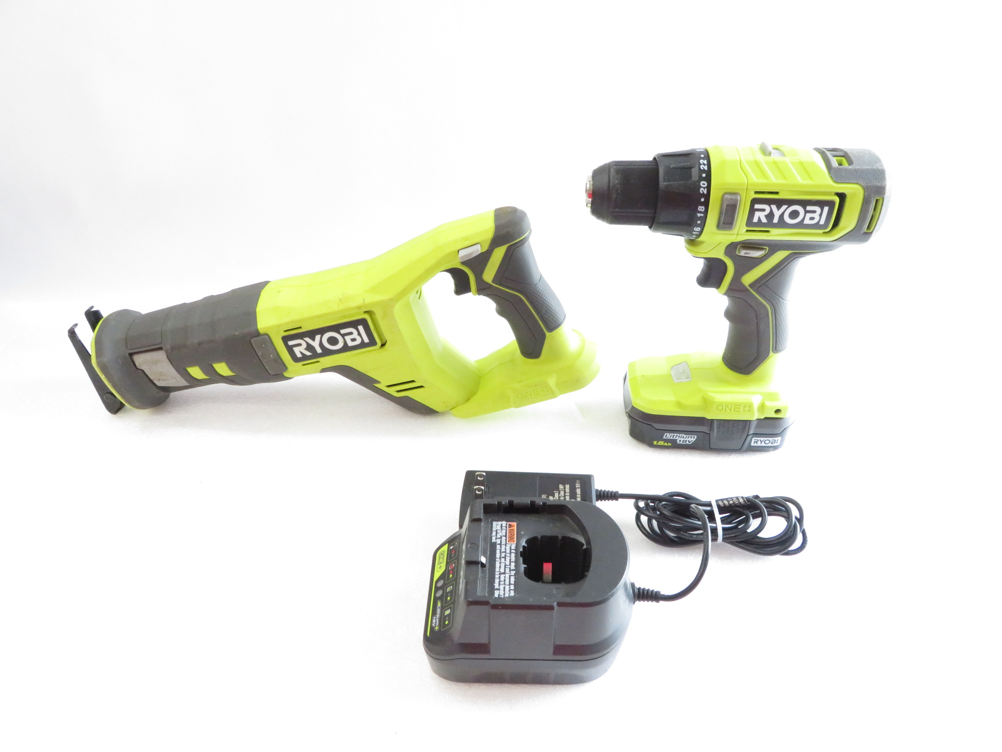 Ryobi PCL515 ONE+ 18V Reciprocating Saw PCL206 ONE+ 18V 1/2 in. Drill ...