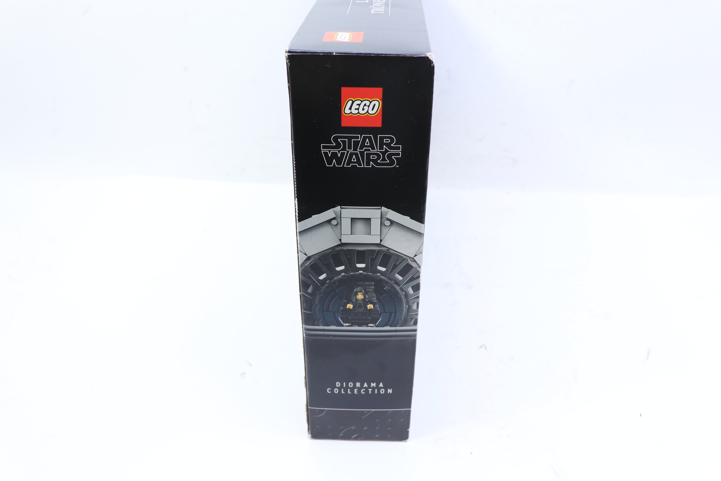 LEGO 75352 Star Wars: Emperors Throne Room Diorama Building Set