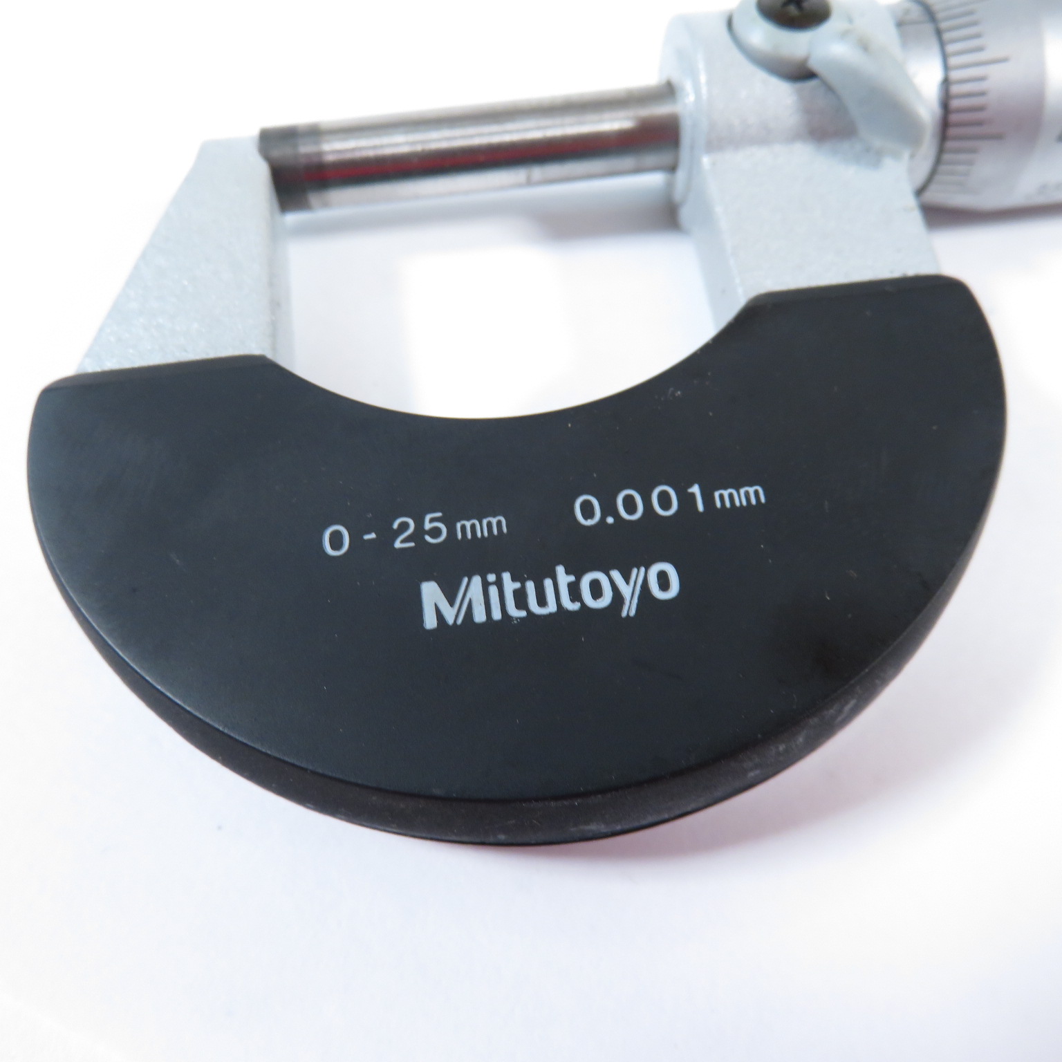 Mitutoyo 102-307 .001mm Graduation Flat End Spindle Outside Micrometer