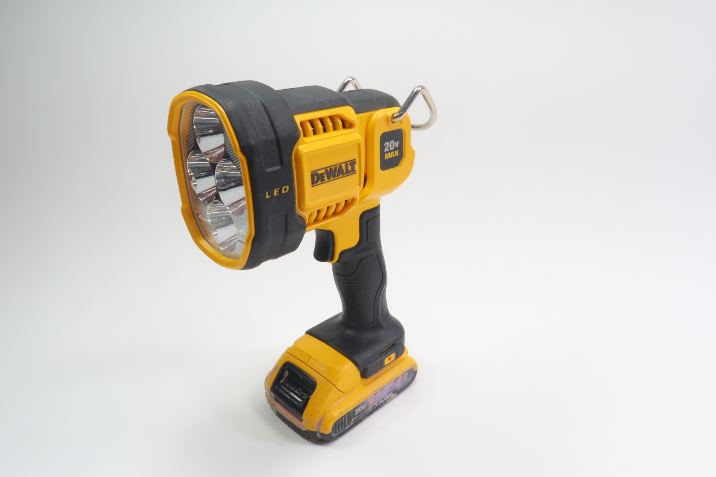 DeWalt DCL043 20V MAX Cordless Jobsite LED Spotlight