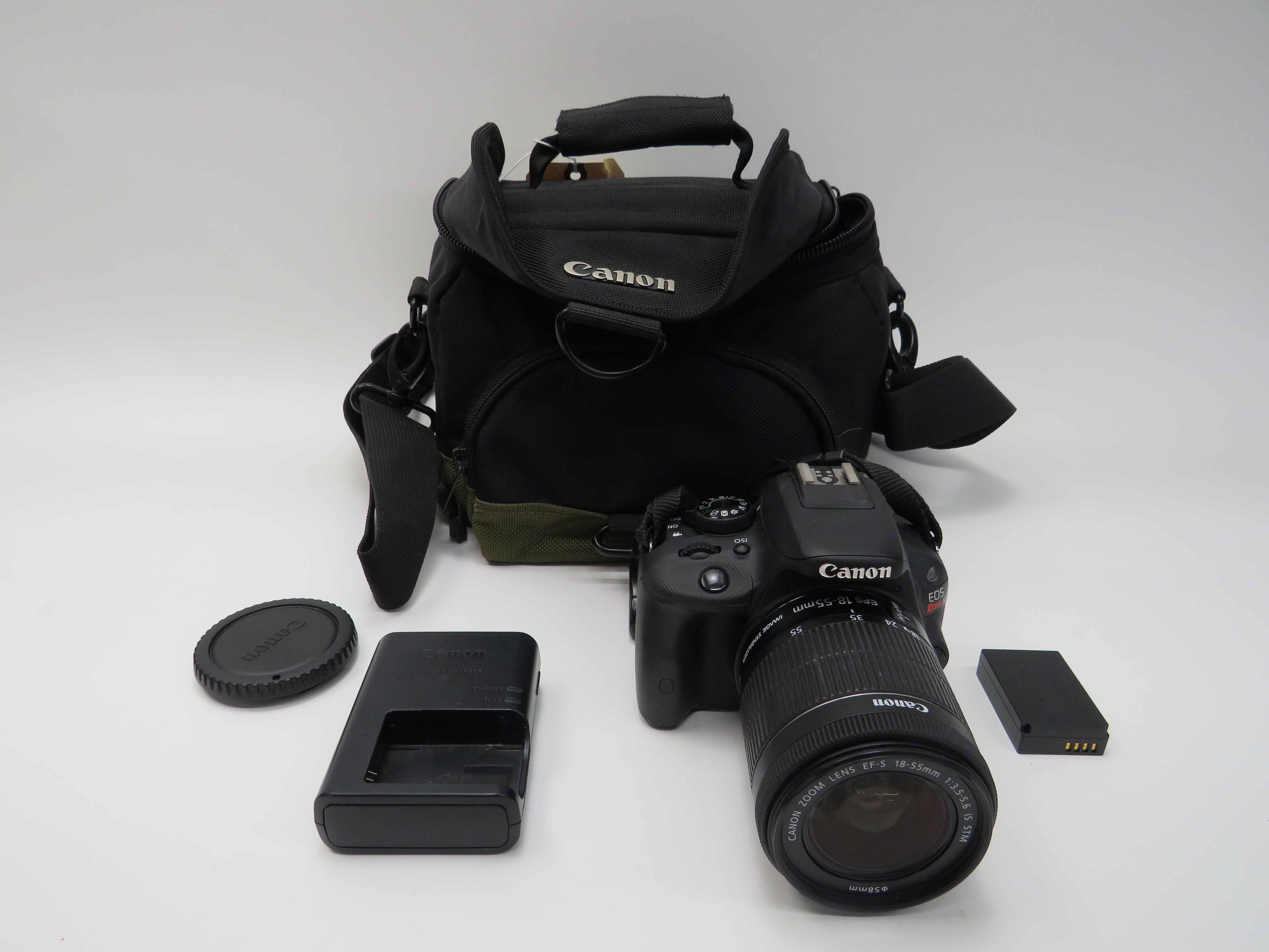 Canon EOS Rebel SL1 Digital Camera 18-55mm f/3.5-5.6 DS126441