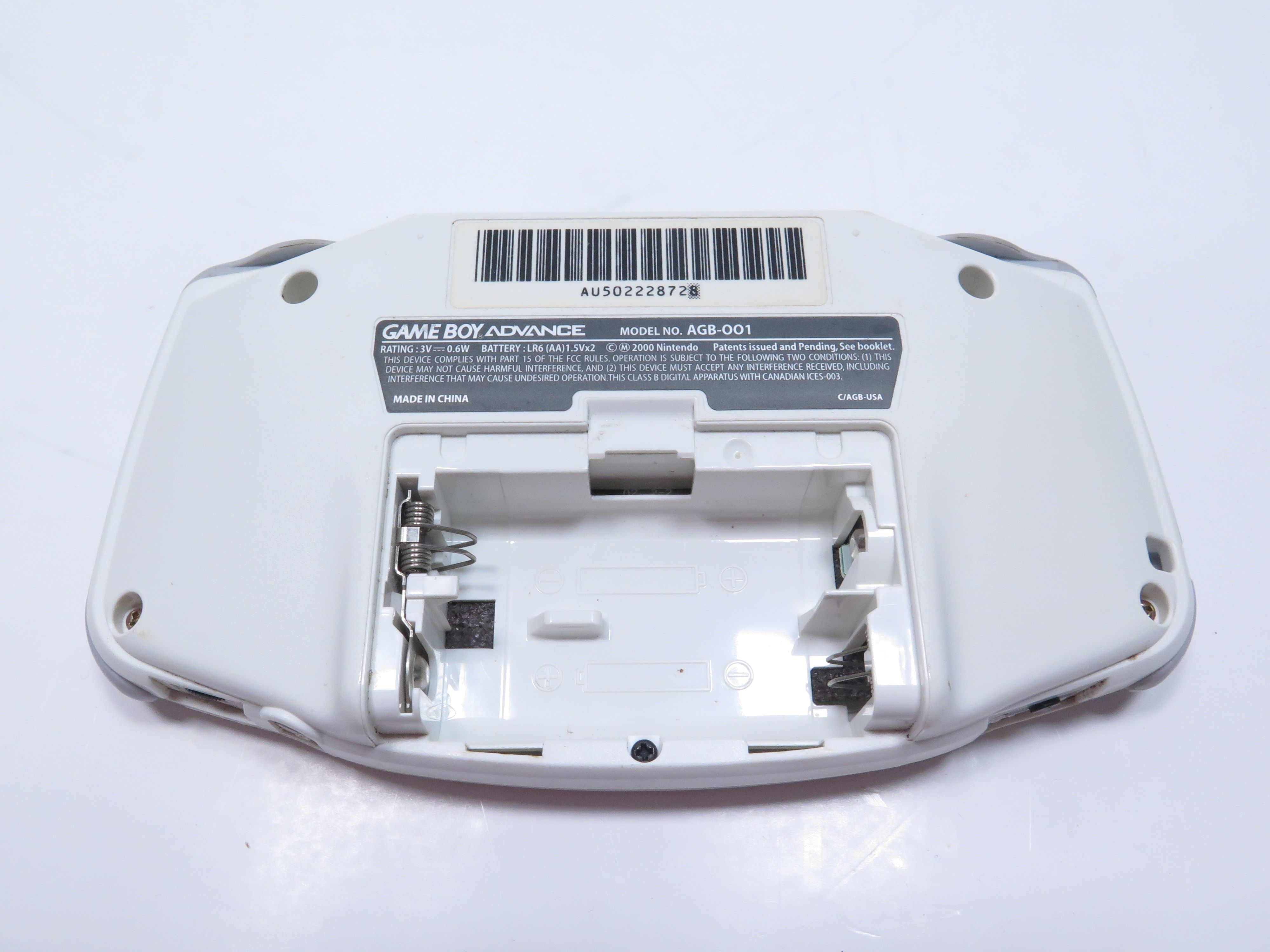 Nintendo AGB-001 GameBoy Advance Video Game Console - White 3270