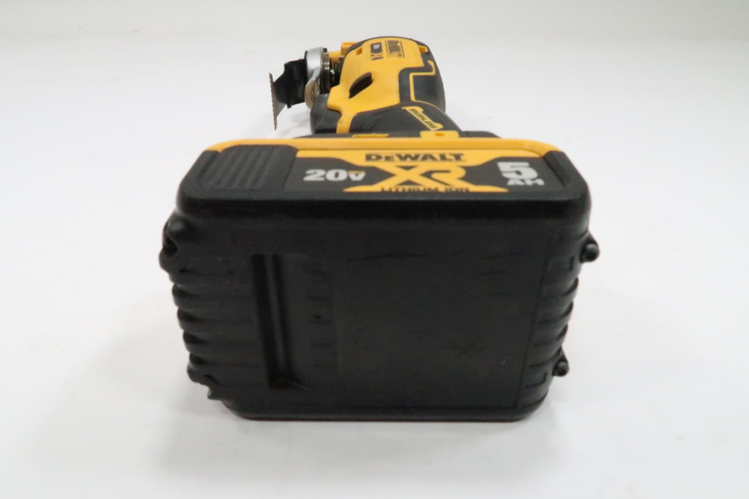DeWalt DCS356 20V MAX XR Cordless Brushless 3-Speed Oscillating Multi ... DeWalt DCS356 20V MAX XR Cordless Brushless 3-Speed Oscillating Multi ...