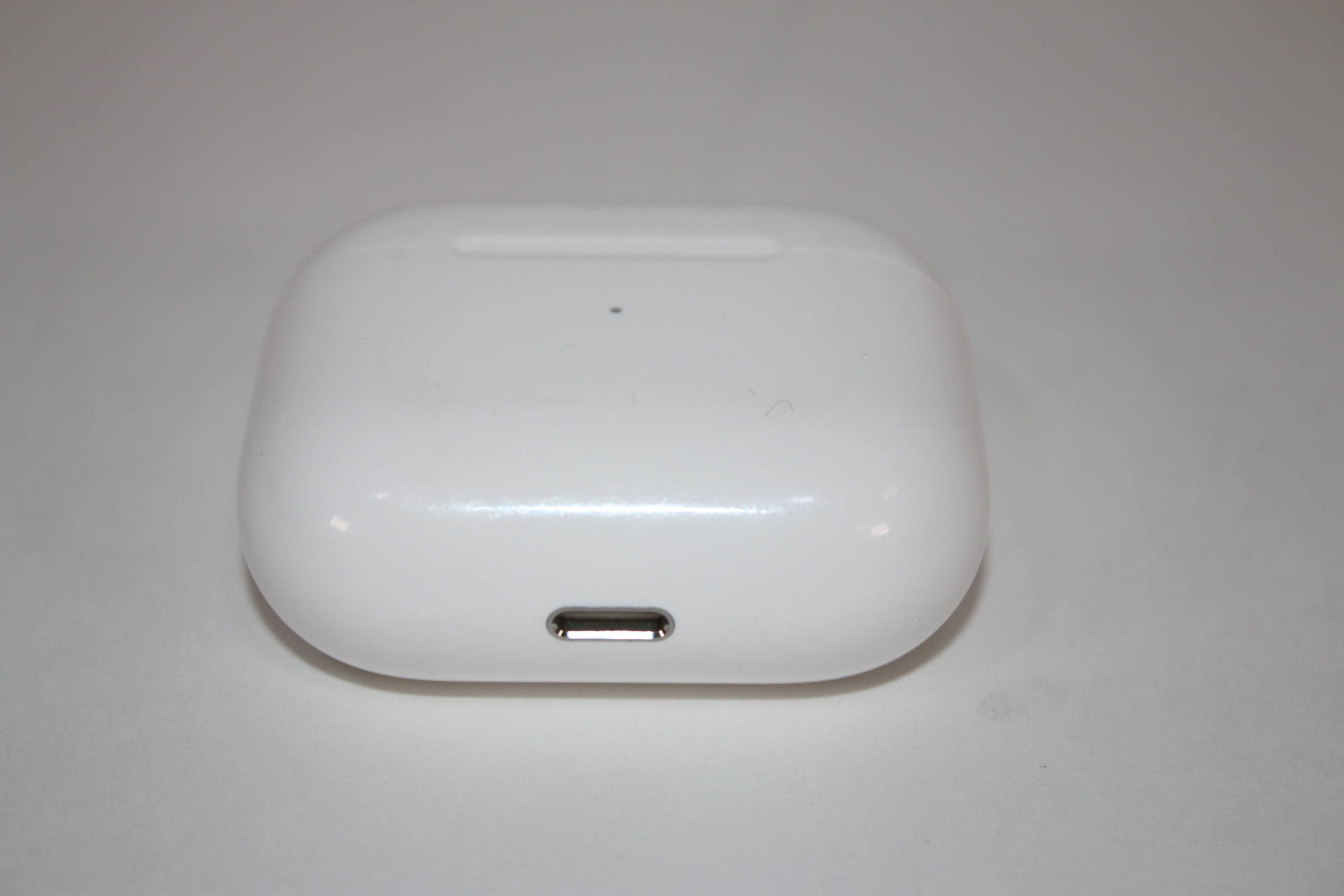 Apple AirPods 3rd Gen Noise Canceling Bluetooth White Earbuds A2564 ...