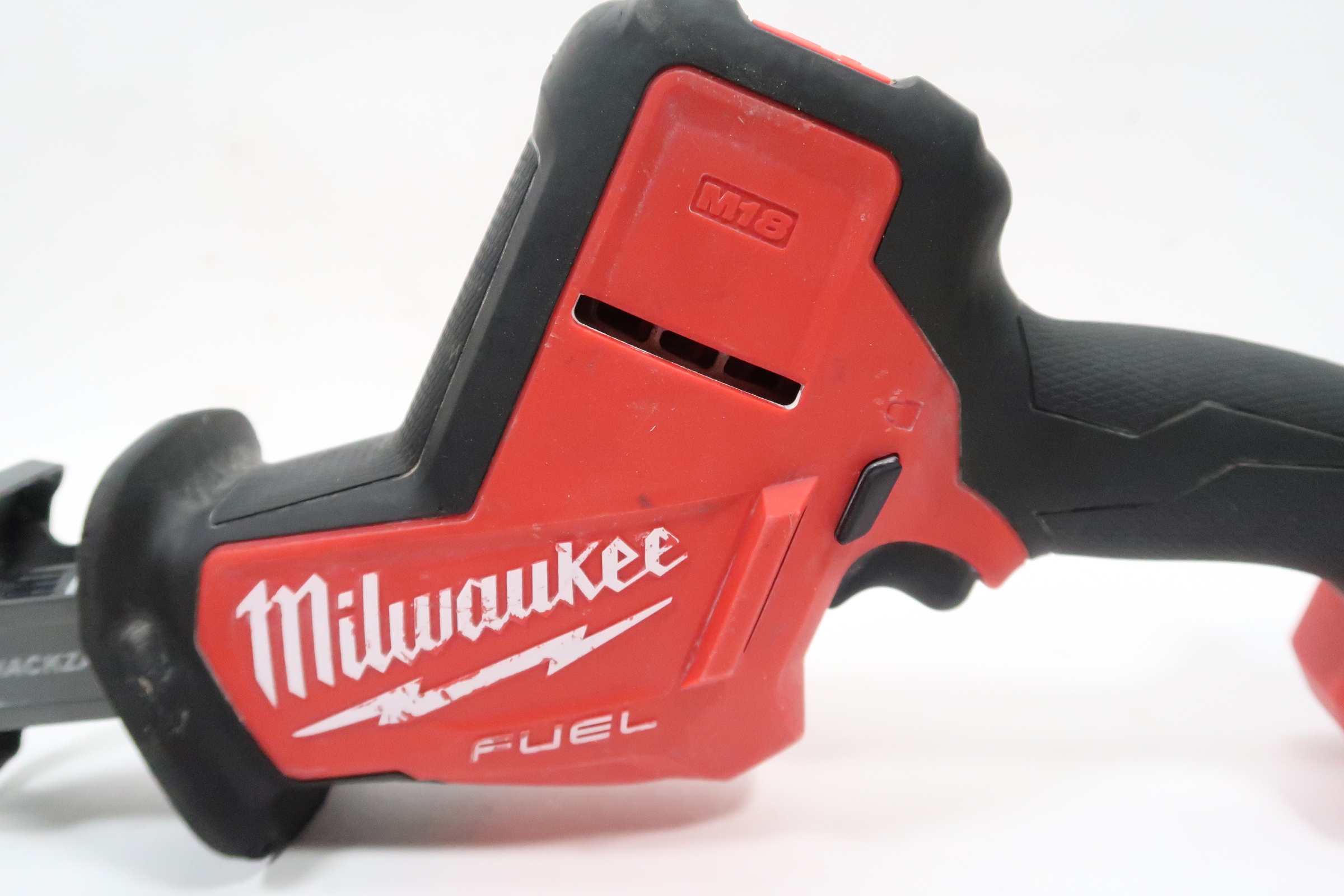 Milwaukee 2719-20 18V Li-Ion Brushless Cordless HACKZALL Reciprocating Saw