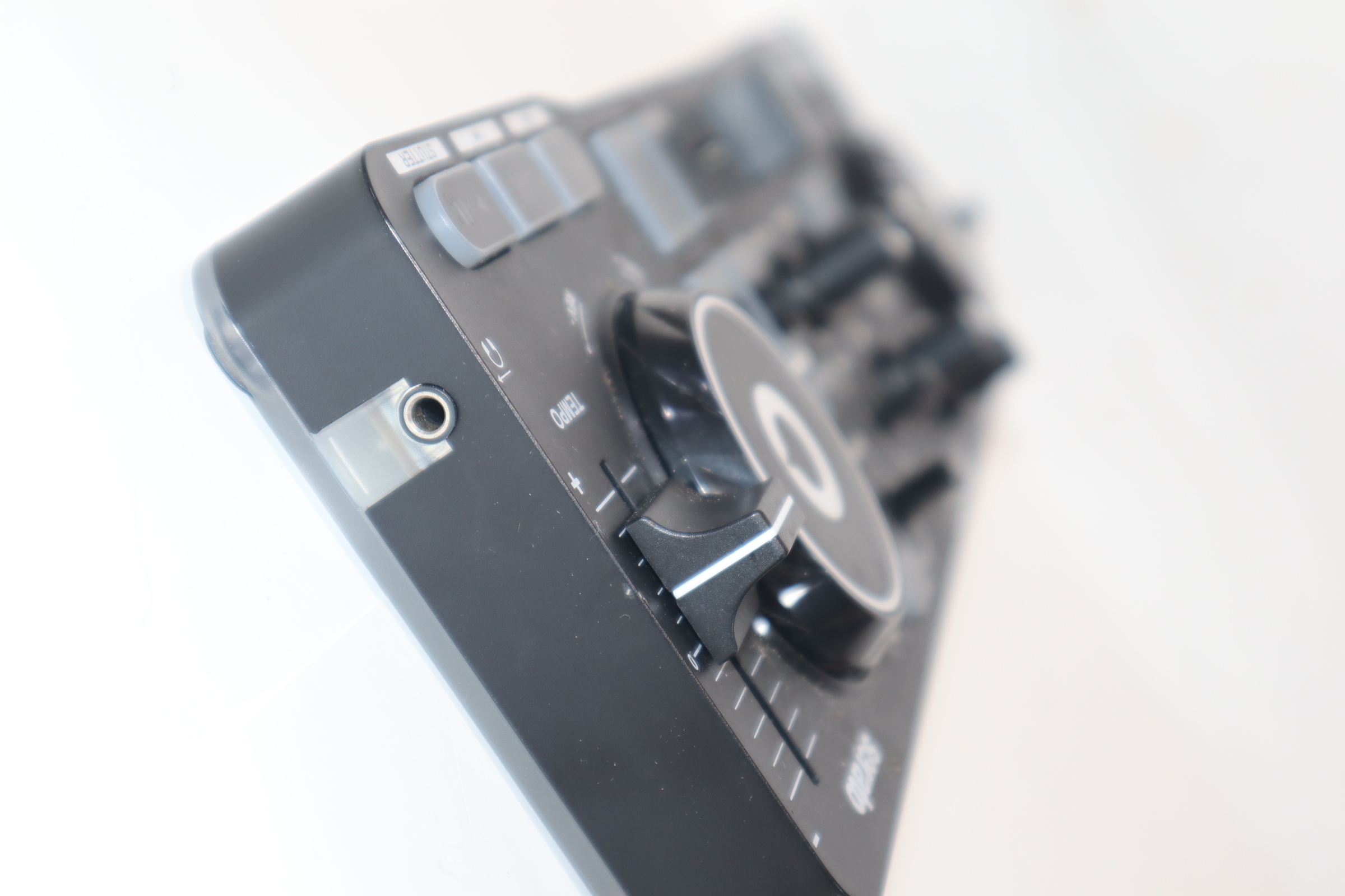 Serato Hercules DJControl Starlight Ultra-Compact Two-Channel DJ ...