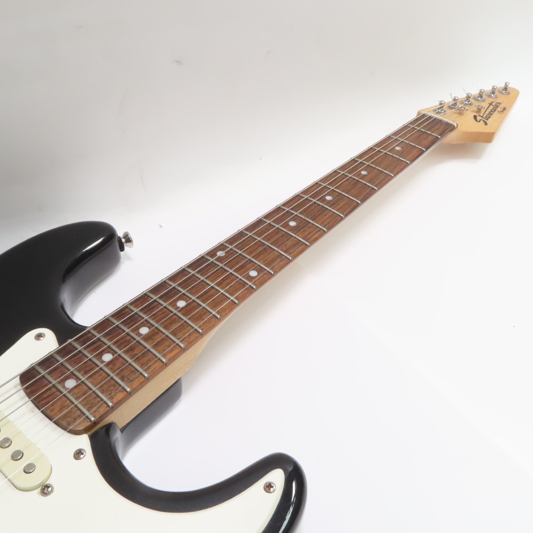 Fender Starcaster Solid Body 6-String Electric Guitar - Black (Pick-Up ...