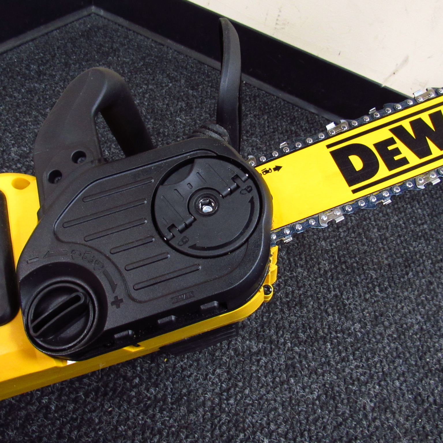 DeWalt DCCS670 60V Max Brushless 16'' Chainsaw - Local Pick-Up Only