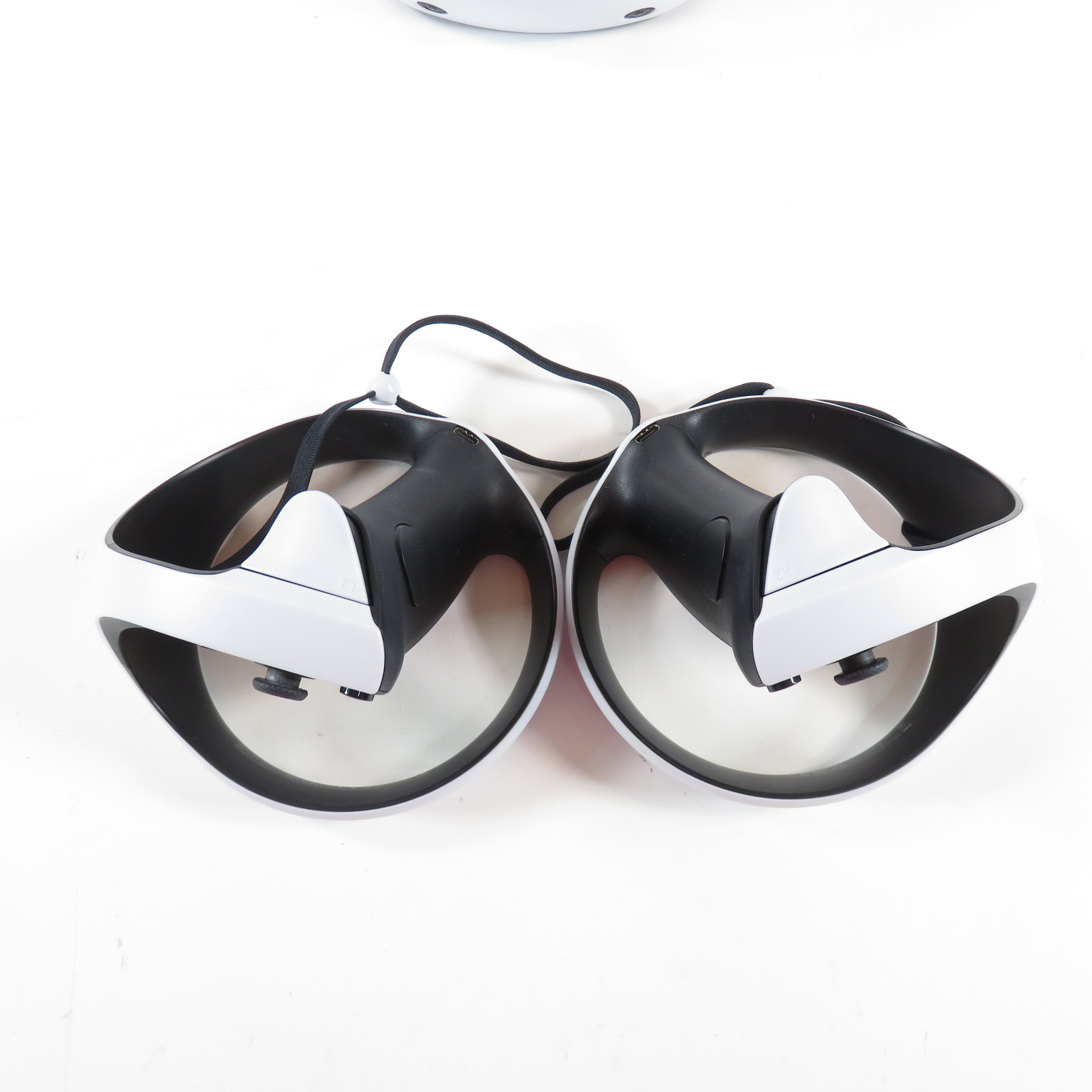 Sony PlayStation VR2 CFI-ZVR1 4K HDR Sense Technology VR Gaming Headset