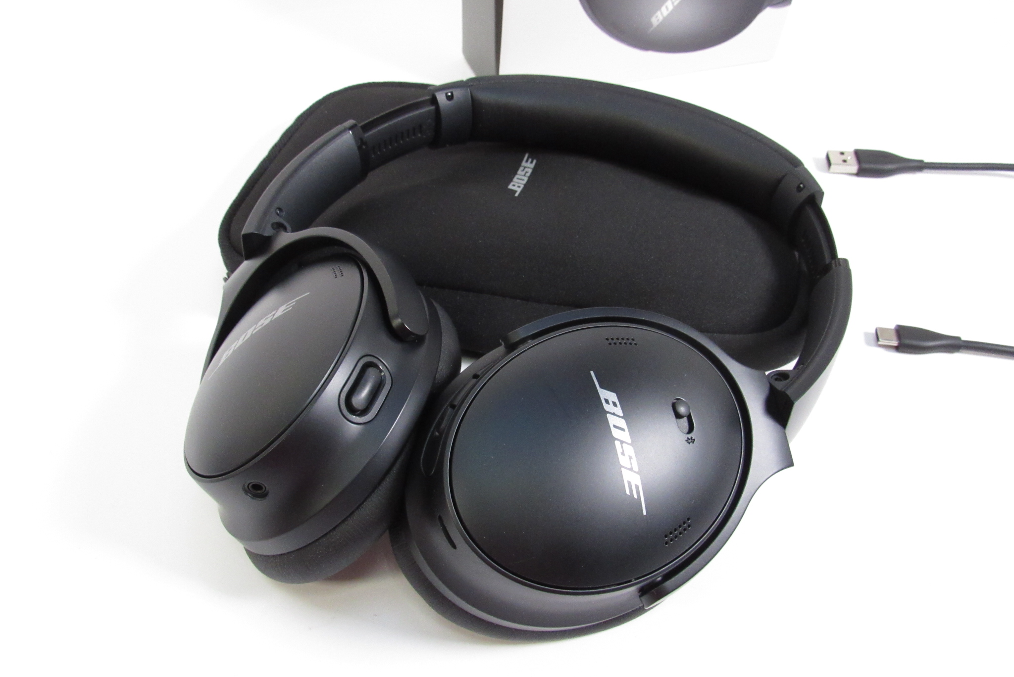 Bose QuietComfort SE (QC45 437310) Over-Ear Bluetooth Headphones - Black