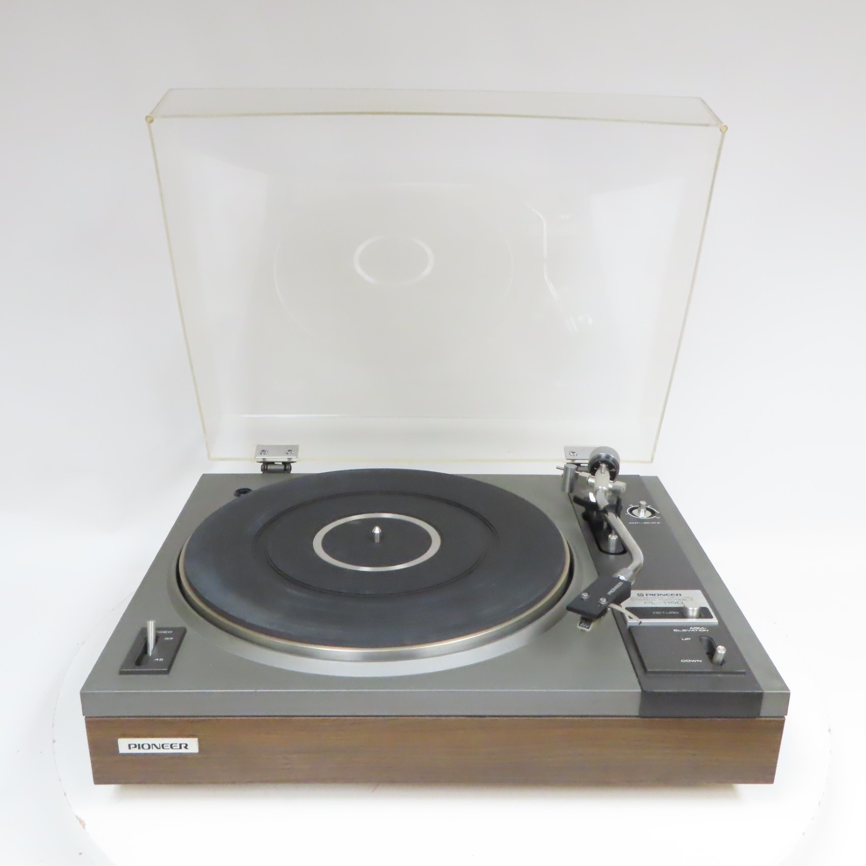 Pioneer PL-115D 2-Speed Belt-Drive Turntable/Record Player