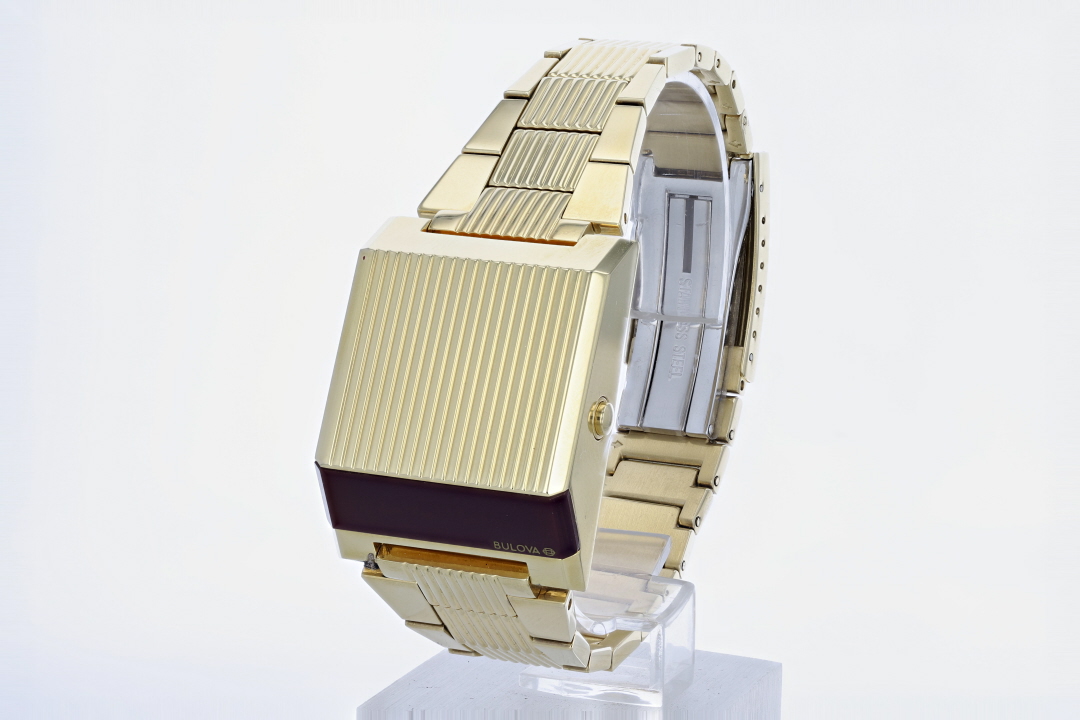 Bulova Computron Digital Gold Tone Red LED Dial Stainless Steel Men's ...