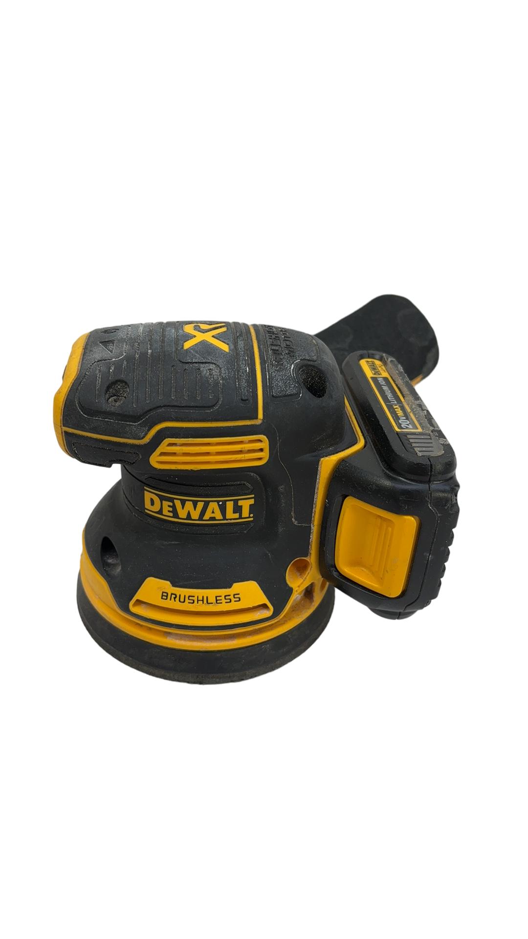 DeWalt DCW210 20V MAX XR Cordless Brushless 5" Random Orbital Sander