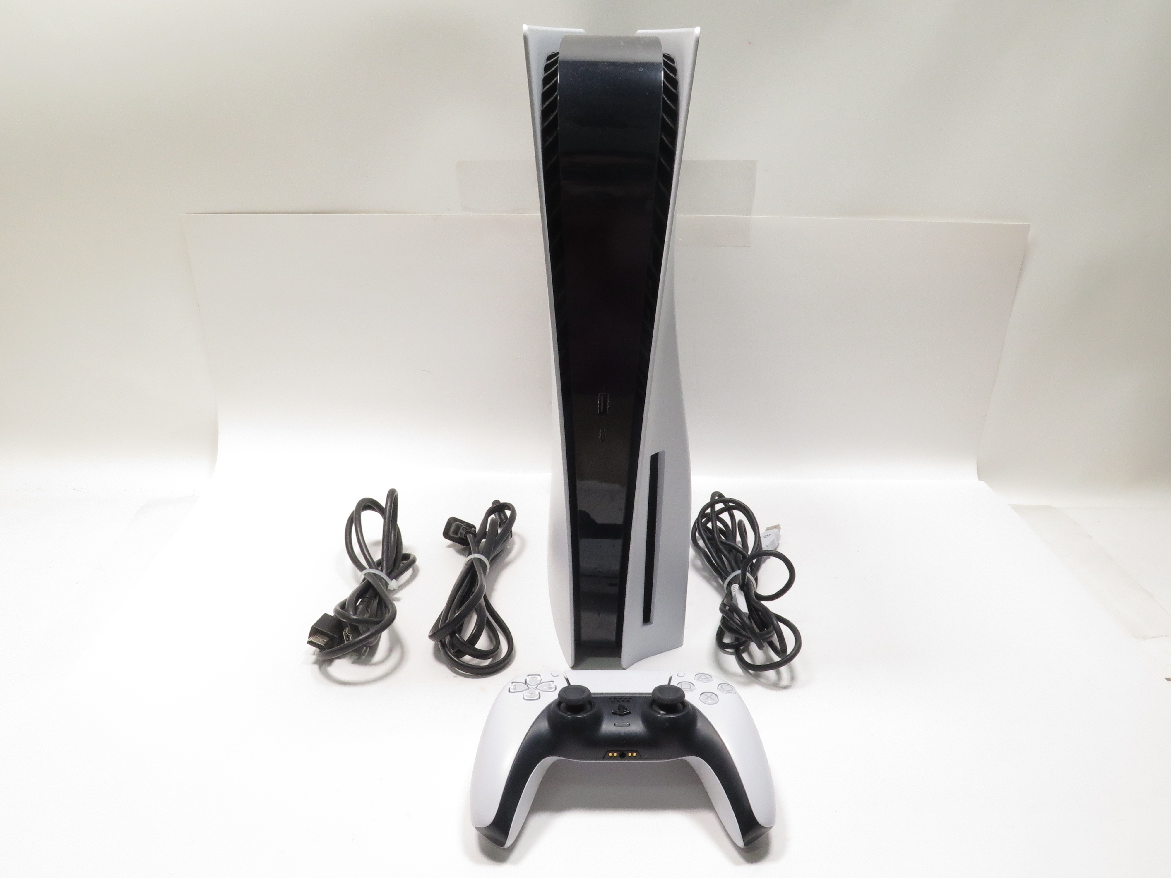 Sony CFI-1015A PlayStation 5 Disc Edition 825GB Video Game Console 4739