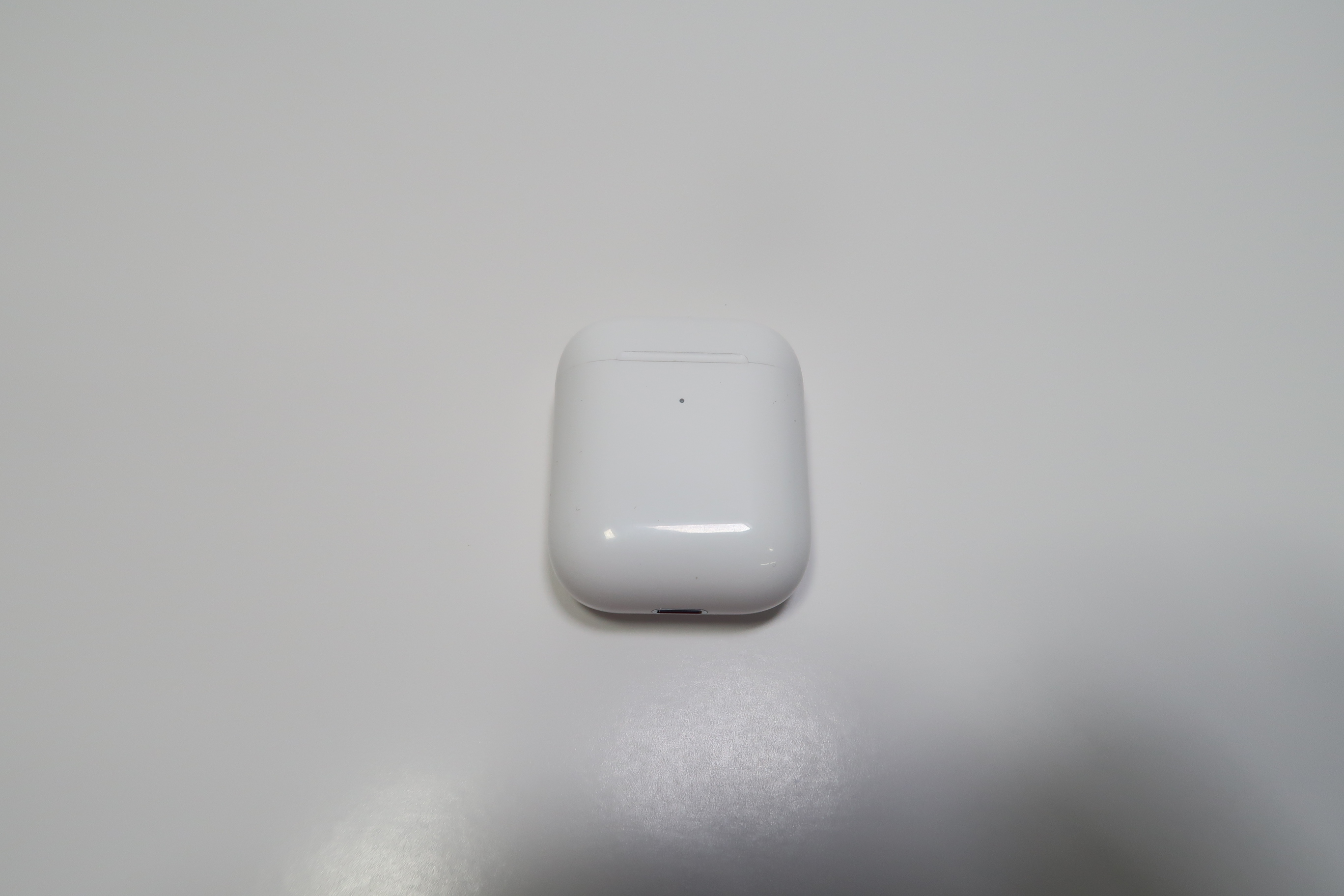 Apple AirPods 1st Gen MMEF2AM/A Bluetooth In-Ear Wireless Earbuds 6724