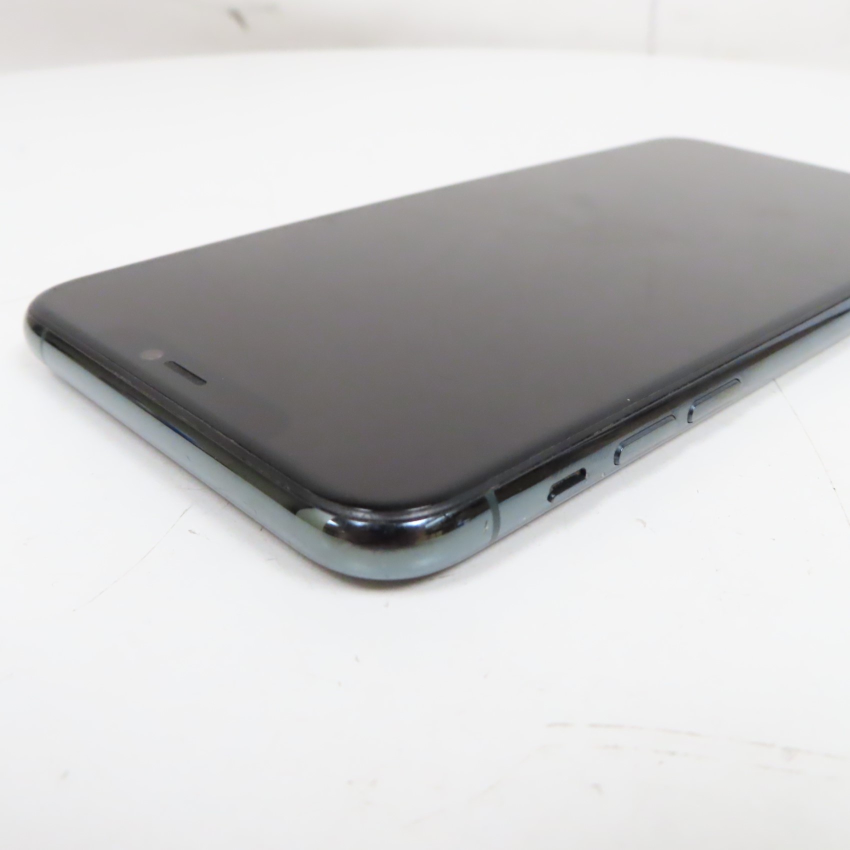 Apple MWFH2LL/A iPhone 11 Pro Max 256GB 6.5" LTE Cellular Phone ...