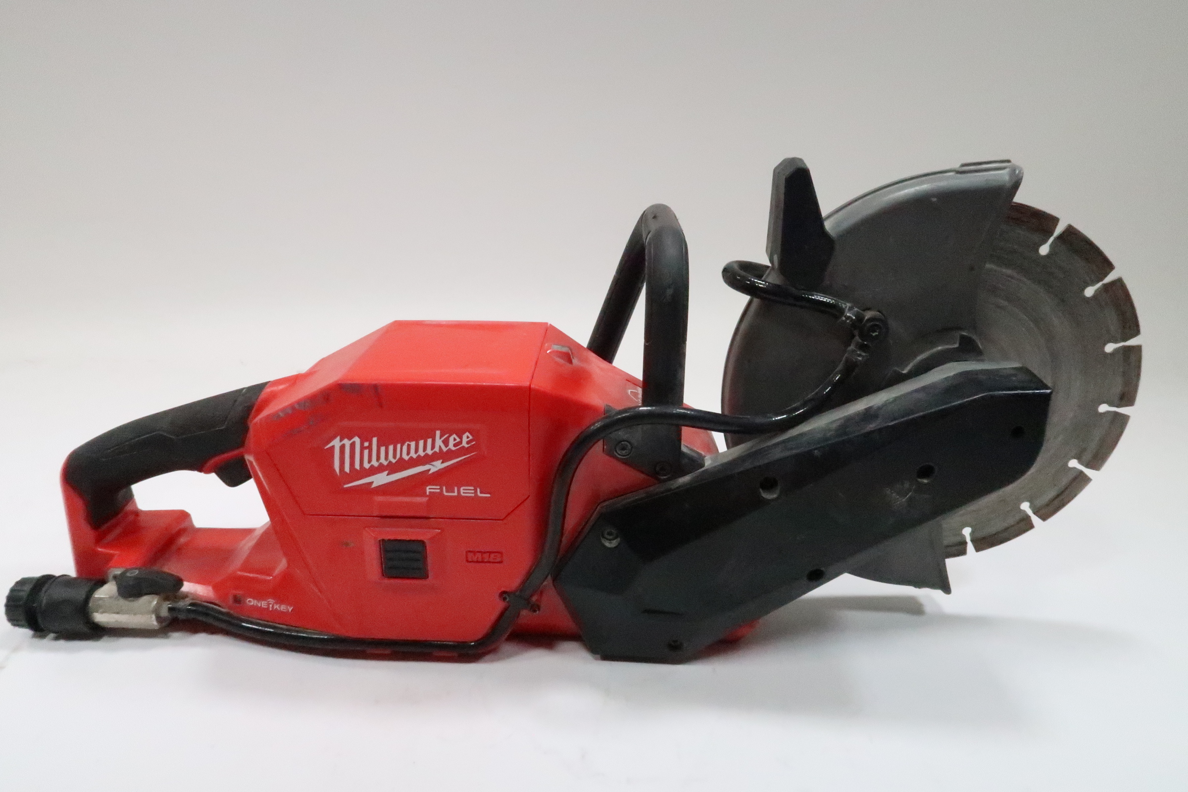 Milwaukee 2786-20 ONE-KEY 18V Lithium-Ion Brushless Cordless 9" Cut Off ...