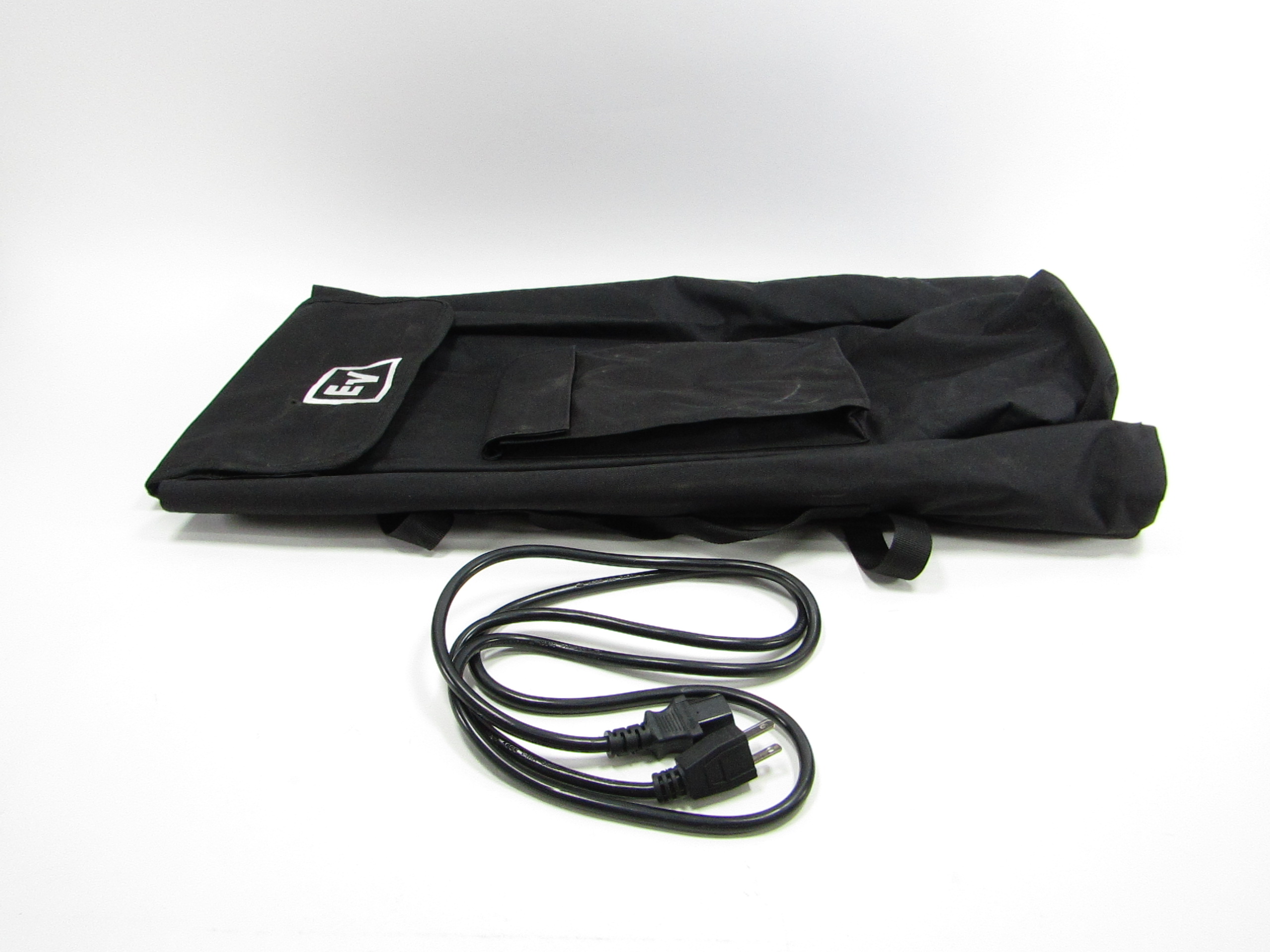 Electro-Voice EVOLVE 30M 1000W Portable Colum Speaker w/ Onboard Mixer