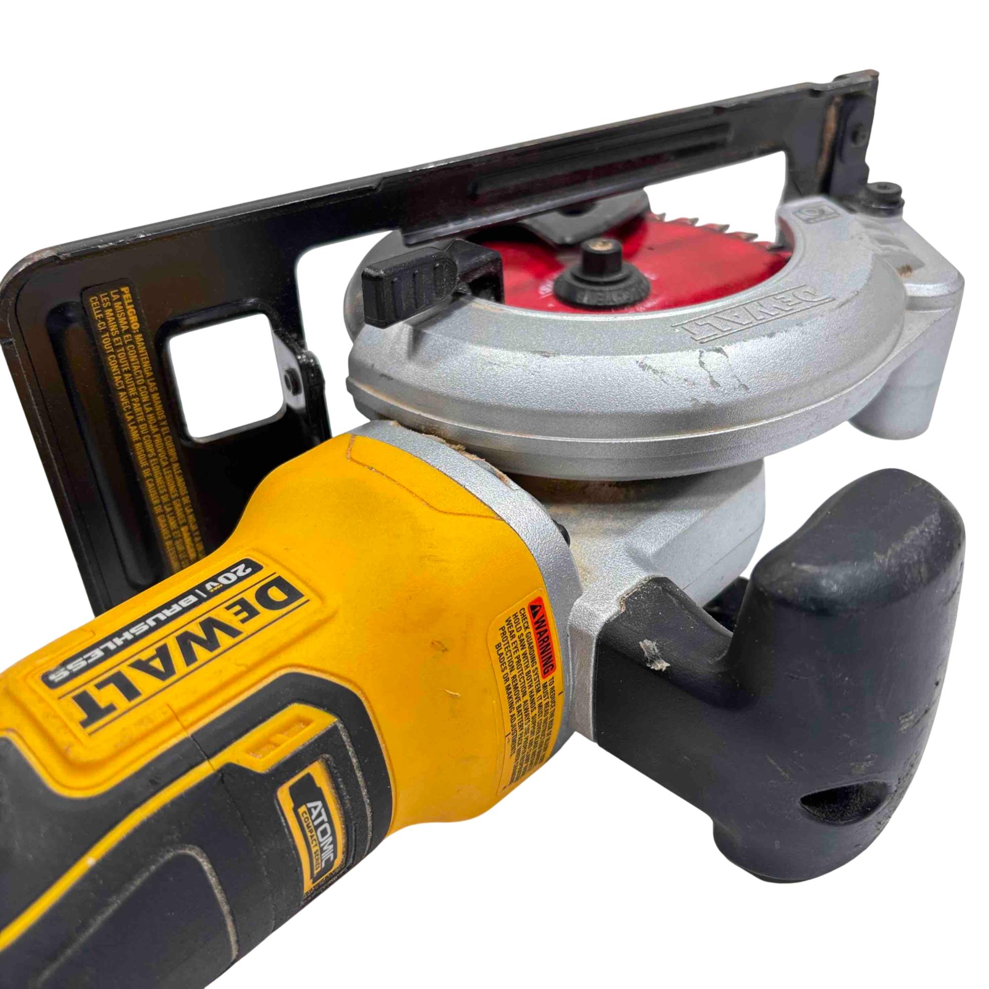 DeWalt DCS571 20V Max Brushless Compact Circular Saw 3927