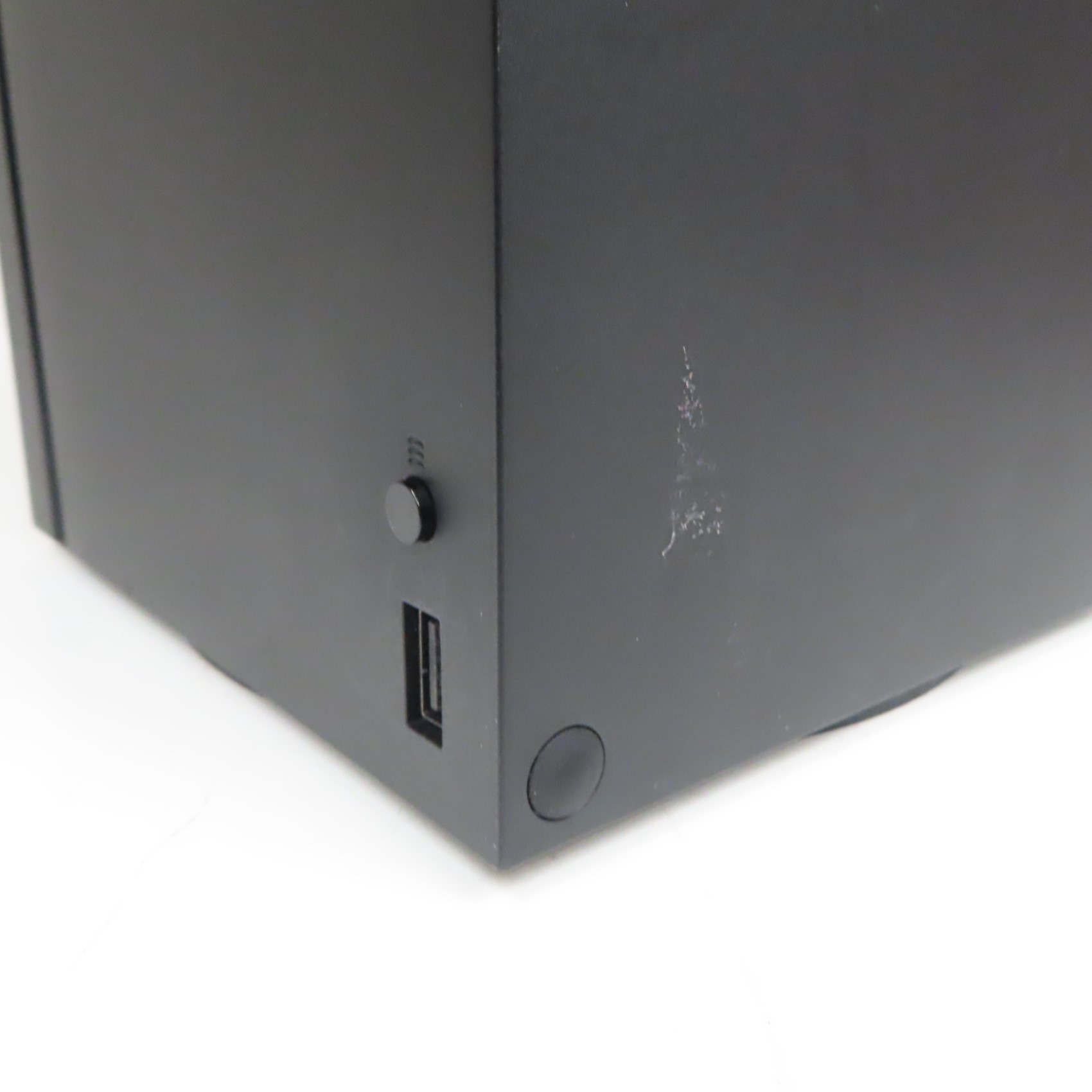 Microsoft 1882 Xbox Series X 1TB Video Game Console (2492)