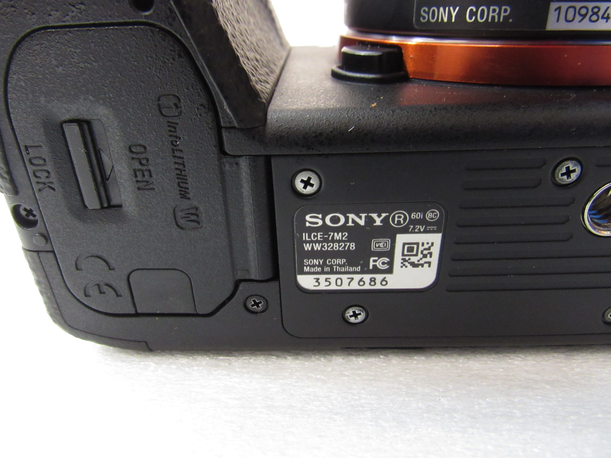 Sony ILCE-7M2 24.3MP Full-Frame CMOS Mirrorless Camera Alpha 7 II 28-70 ...