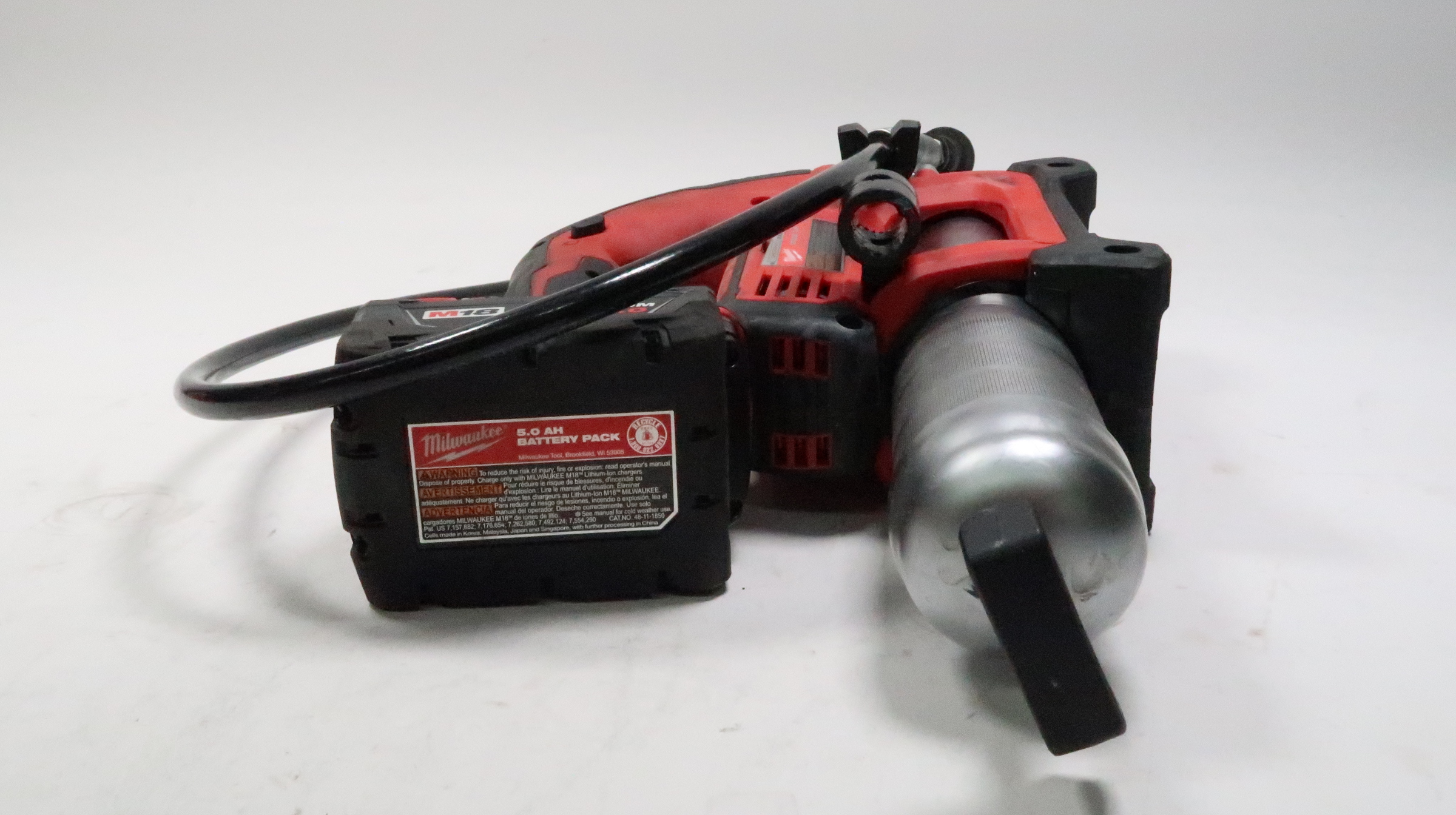 Milwaukee 2646-20 M18 18V Lithium-Ion 2-Speed Cordless Grease Gun