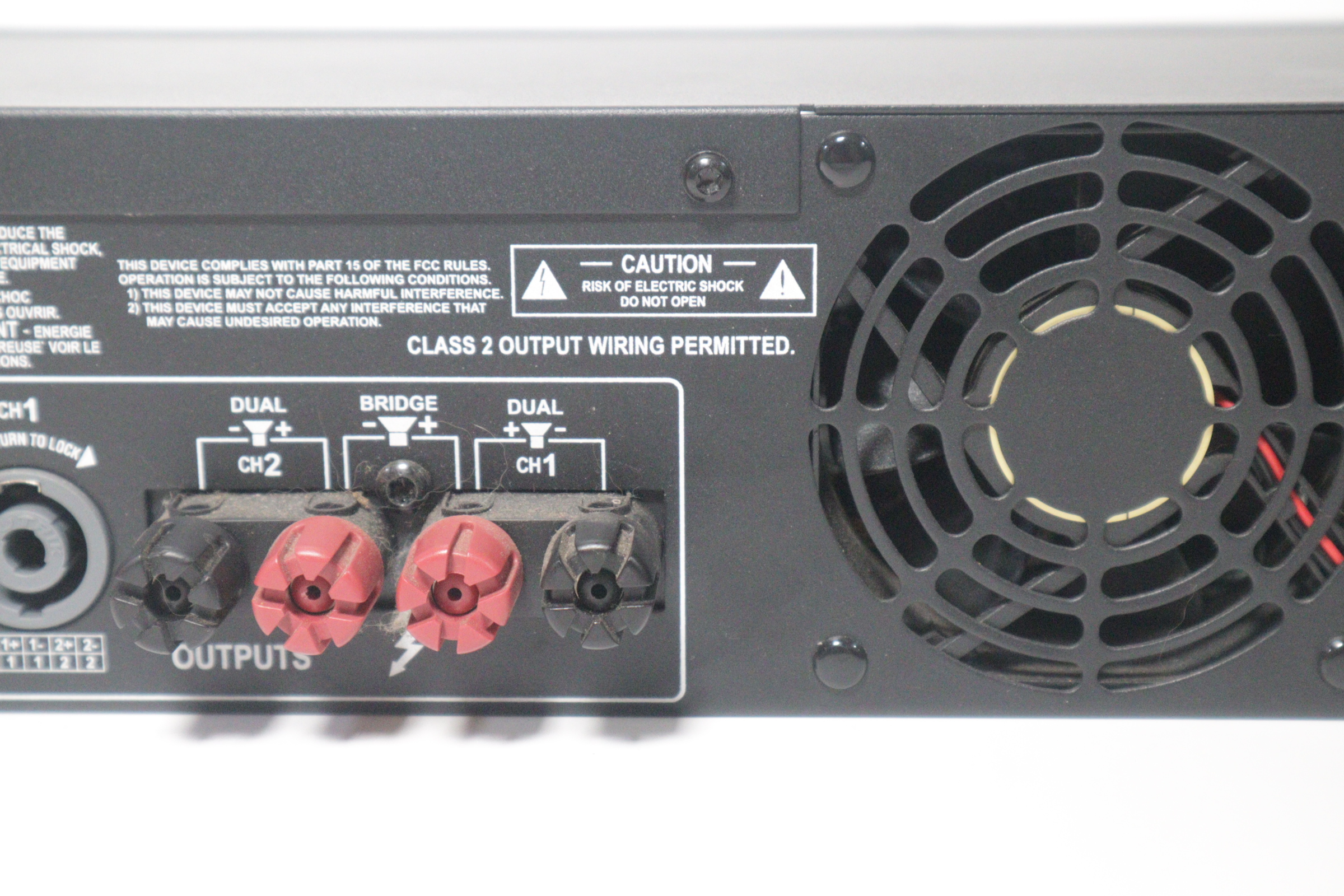 Crown XLS1000 High-Density 2-Channel 350-Watt @ 4 Ohms Power Amplifier 7103
