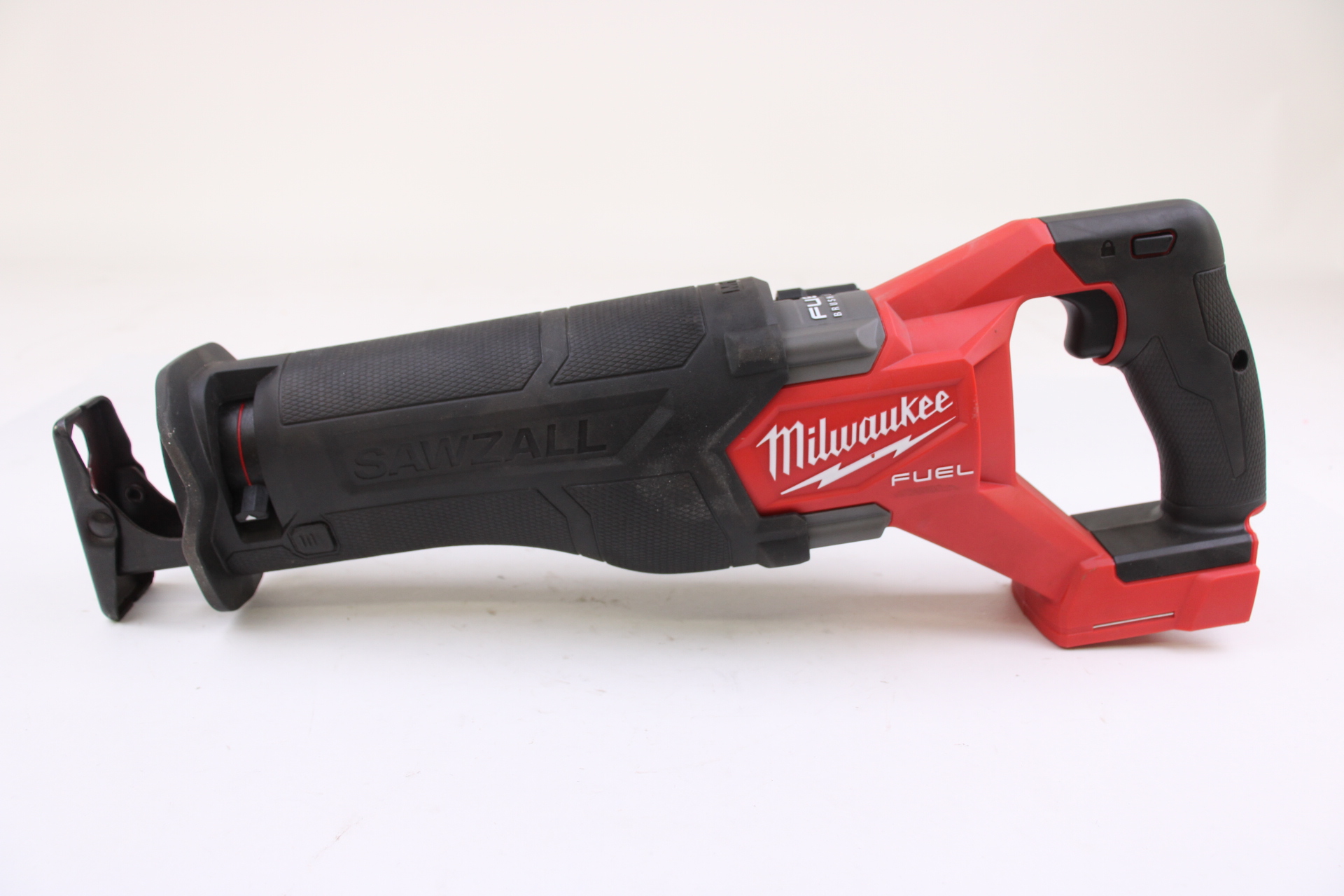 Milwaukee 2821-20 M18 FUEL GEN-2 18V Brushless Cordless Reciprocating Saw
