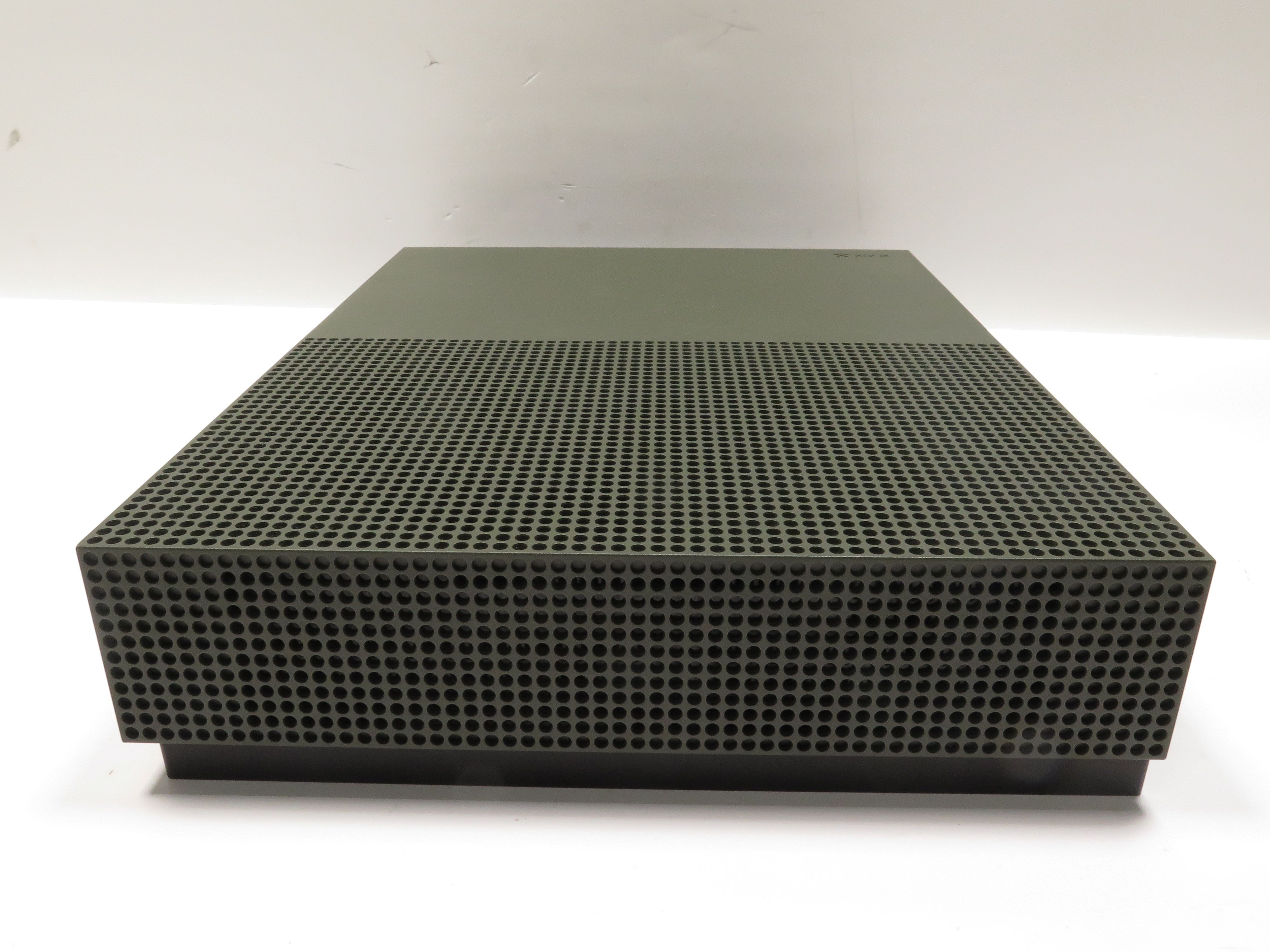 Microsoft 1681 Xbox One S 1TB Video Game Console - Battlefield Edition 1995