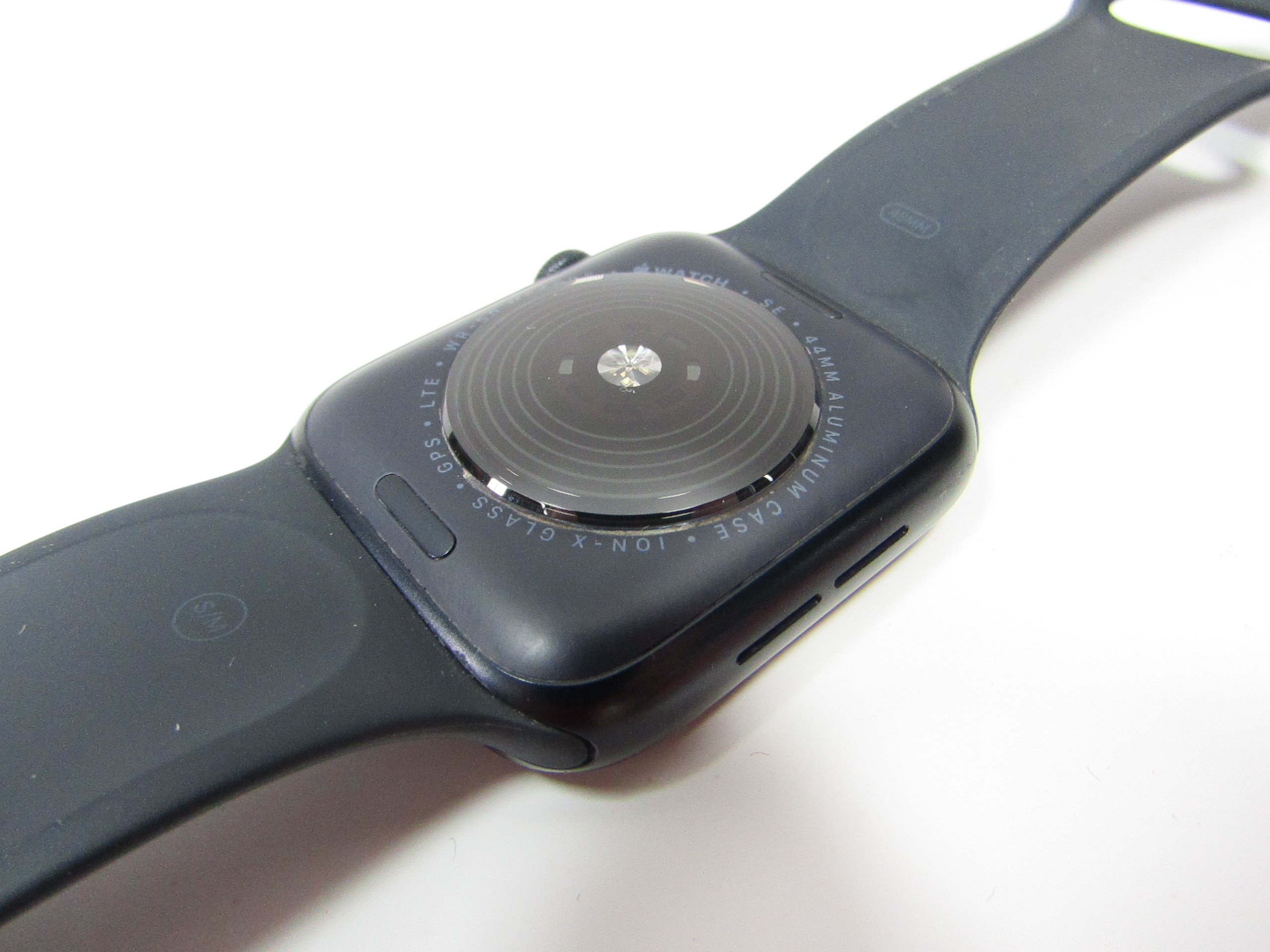 Apple Watch SE 2nd Generation A2723 GPS LTE 44mm Black Aluminum Smartwatch