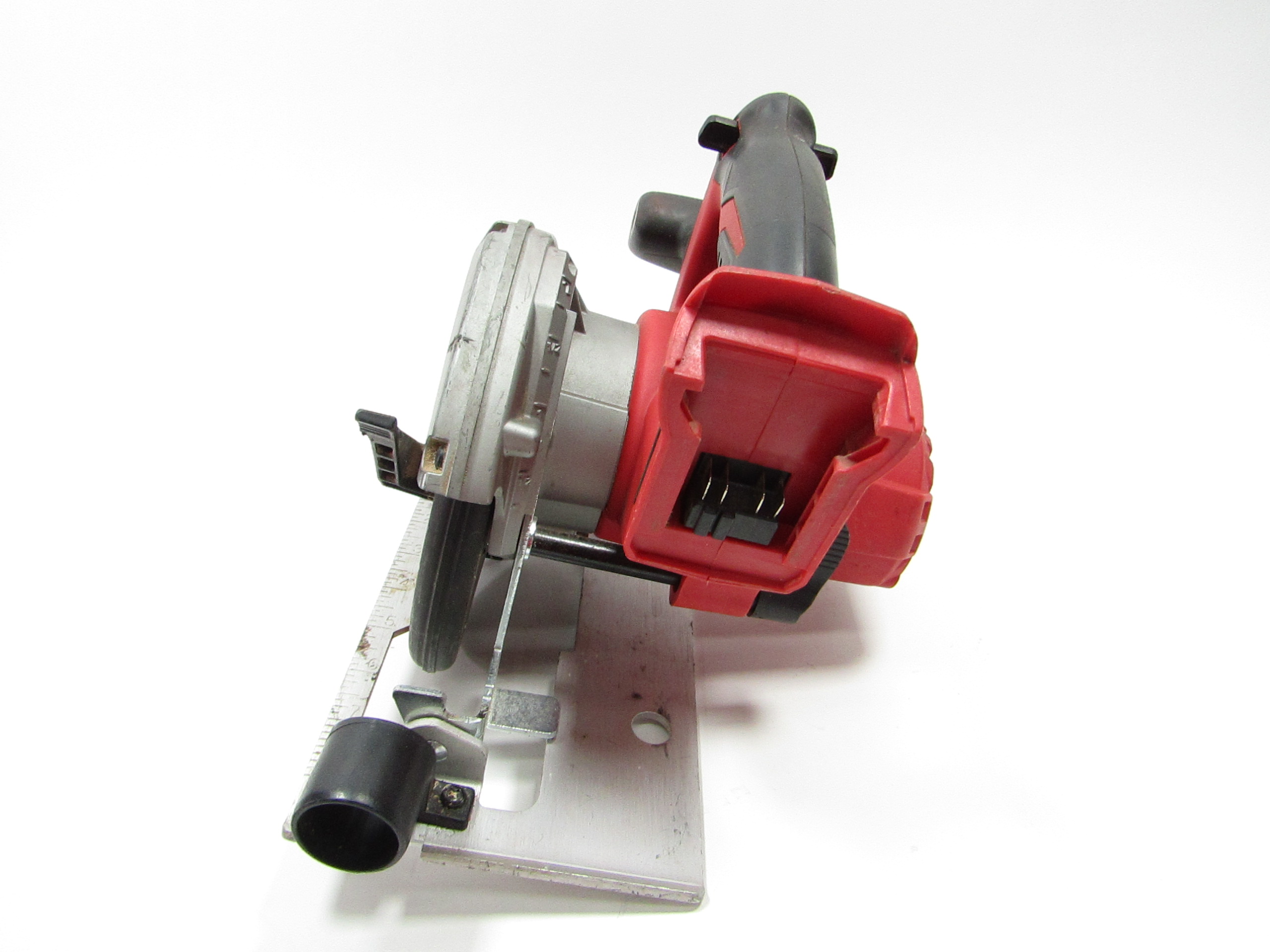 Milwaukee 2630-20 M18 Lithium-Ion Cordless 6-1/2 in. Circular Saw 7429