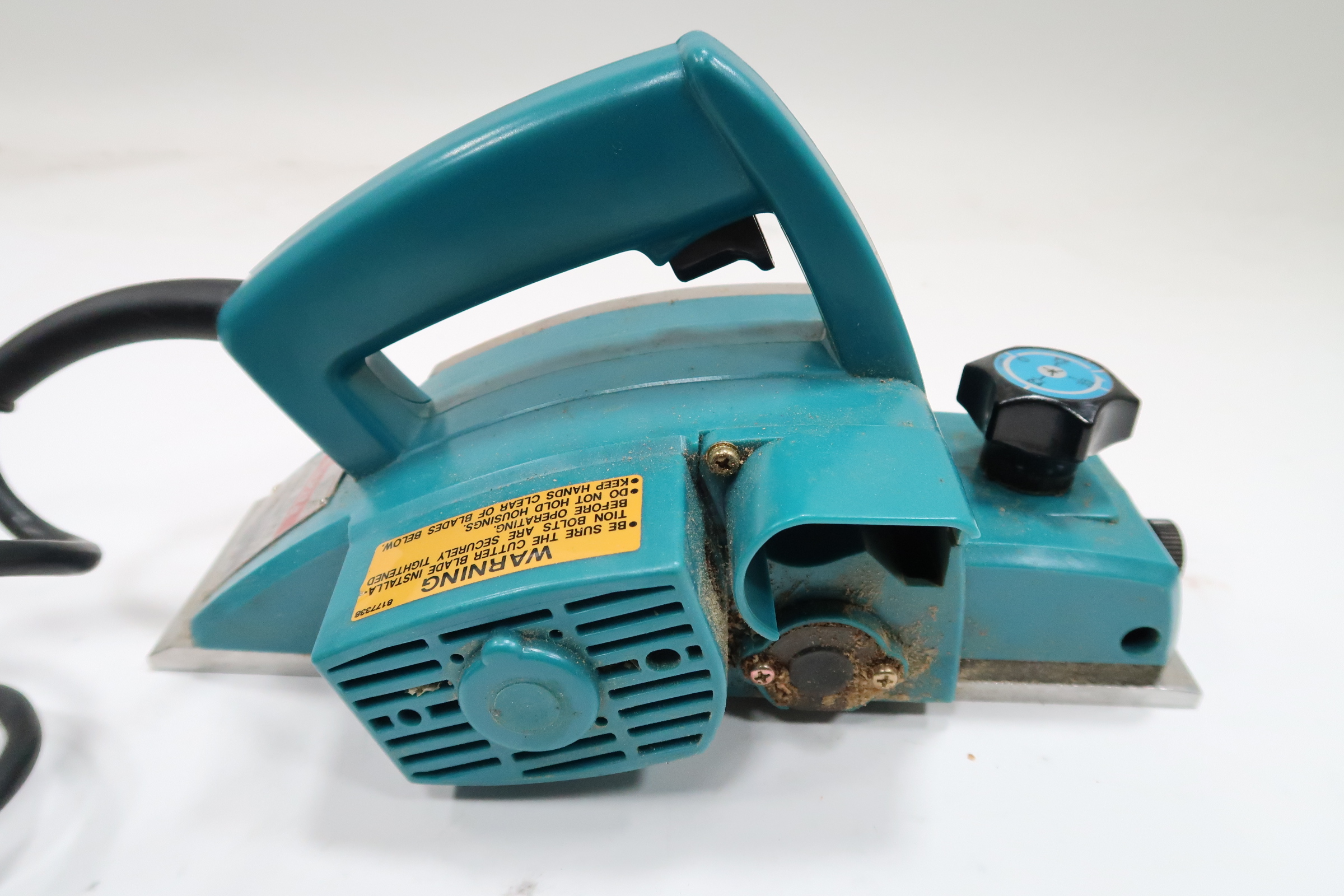 Makita 1900B Electric Corded Hand Powered Planer 5729