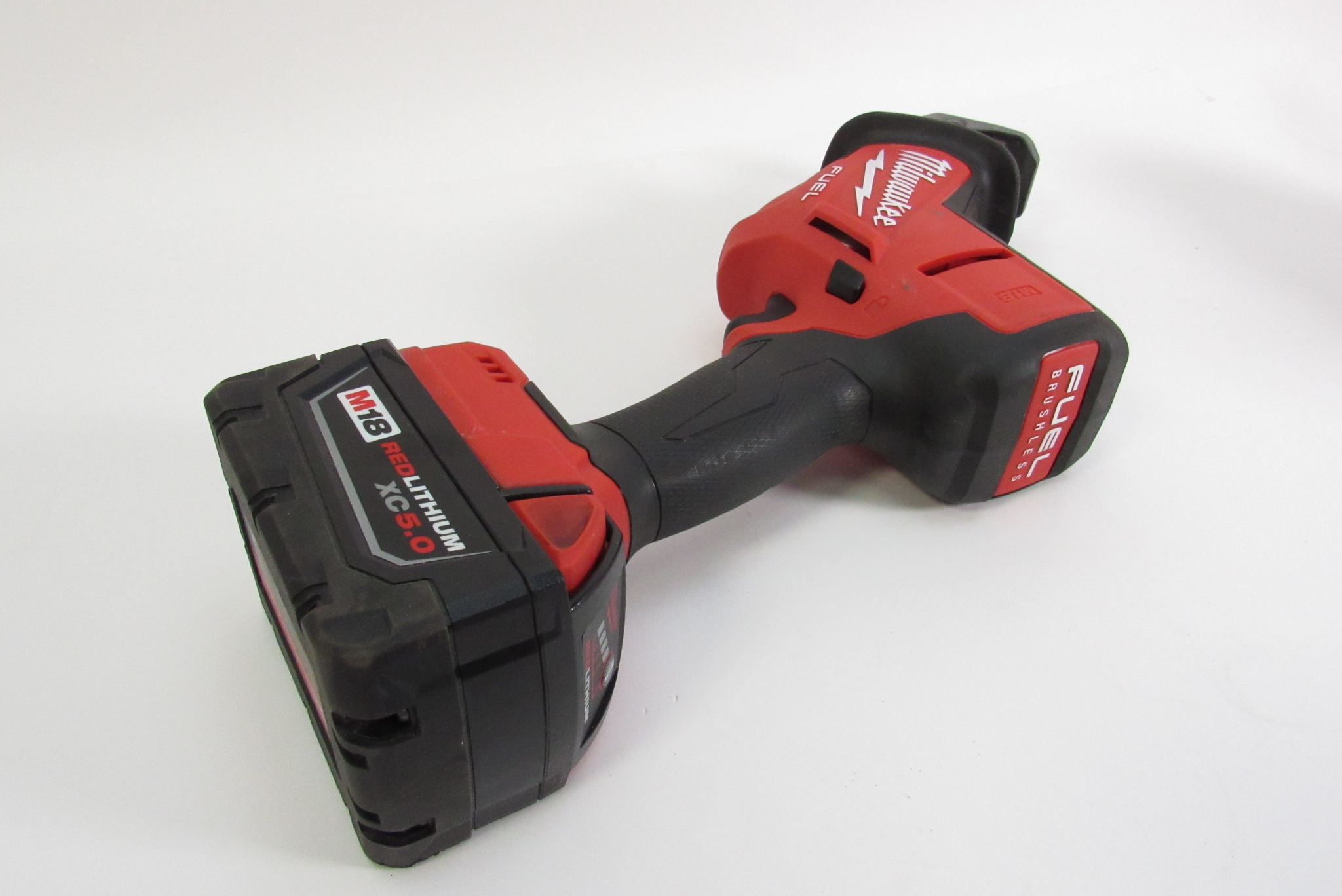 Milwaukee 2719-21 M18 FUEL 18V Lithium-ion Cordless Reciprocating Saw Kit