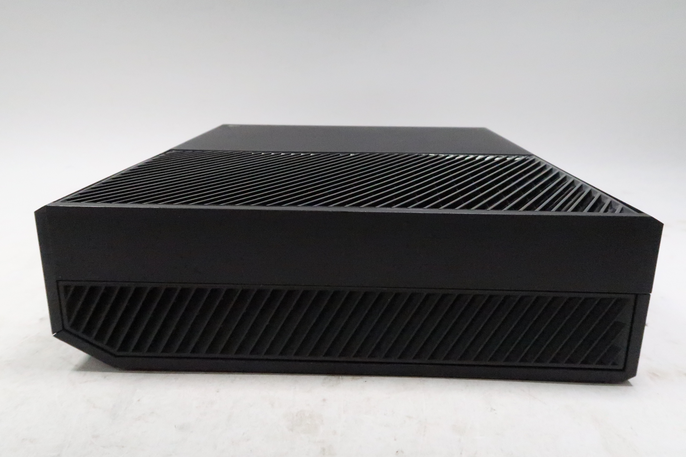 Microsoft Xbox One 1540 500GB Gaming Console