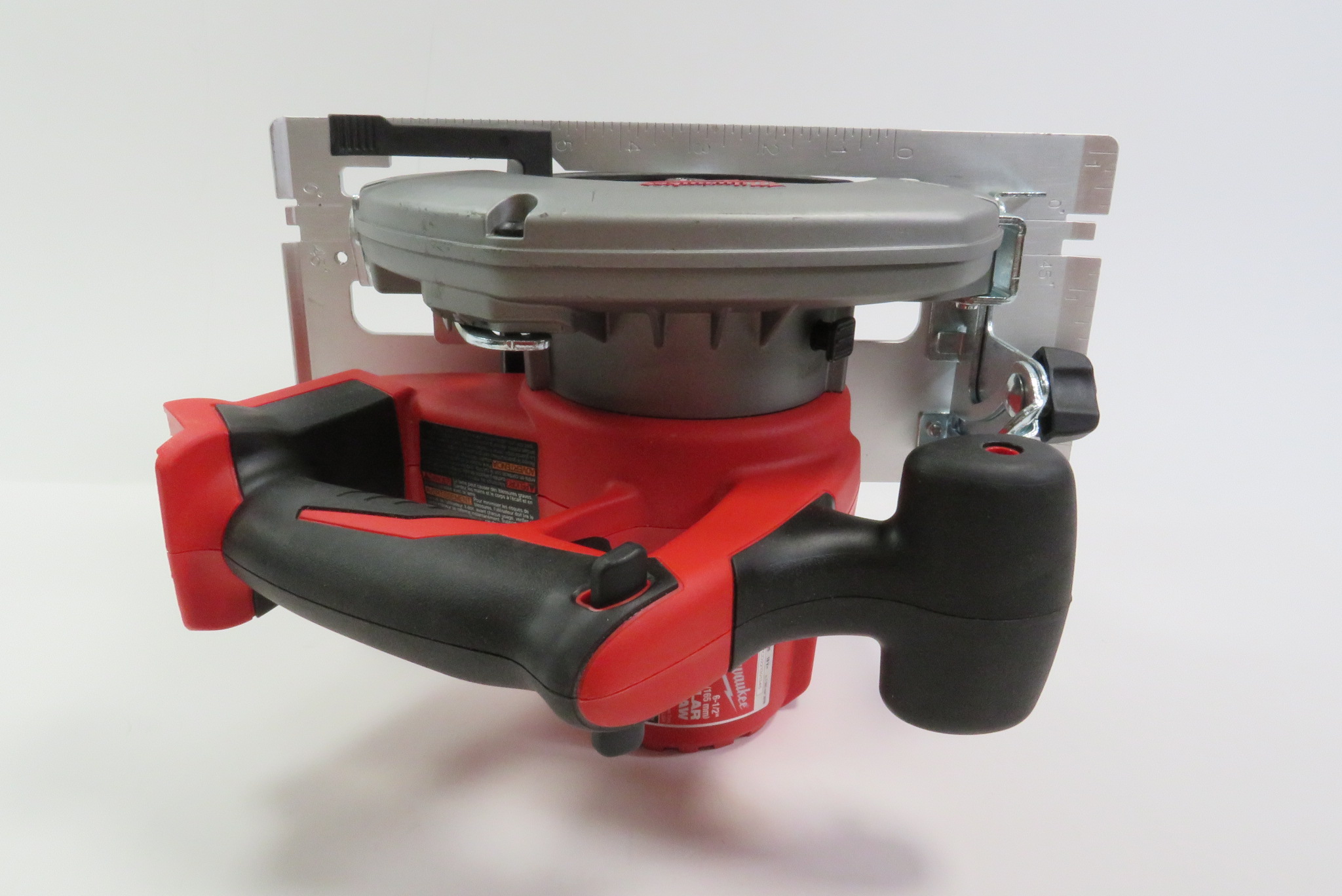 Milwaukee 2630-20 M18 18V Lithium-Ion 6-1/2" Cordless Circular Saw