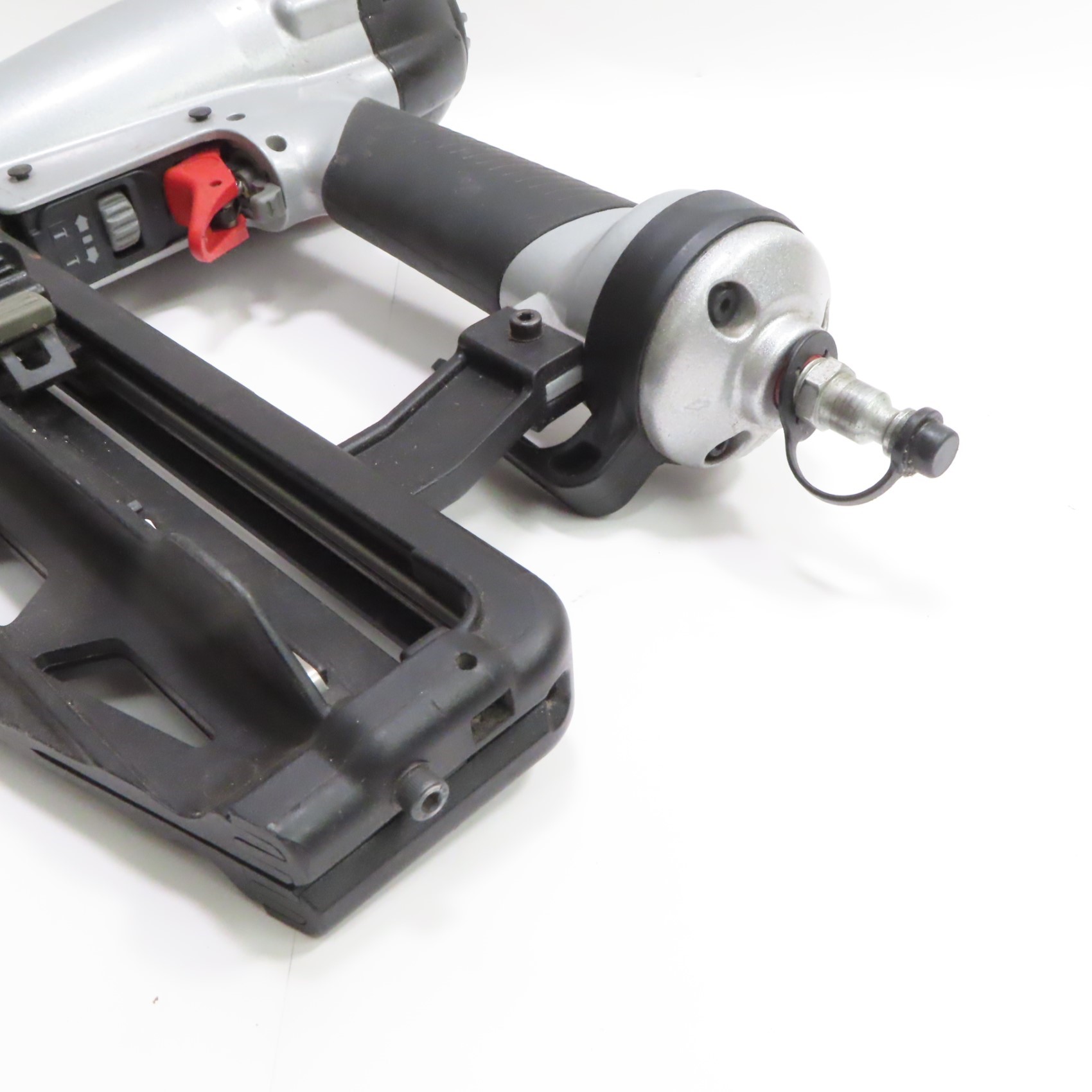 Porter Cable FN250C 16GA 120PSI Straight Pneumatic Finish Nailer