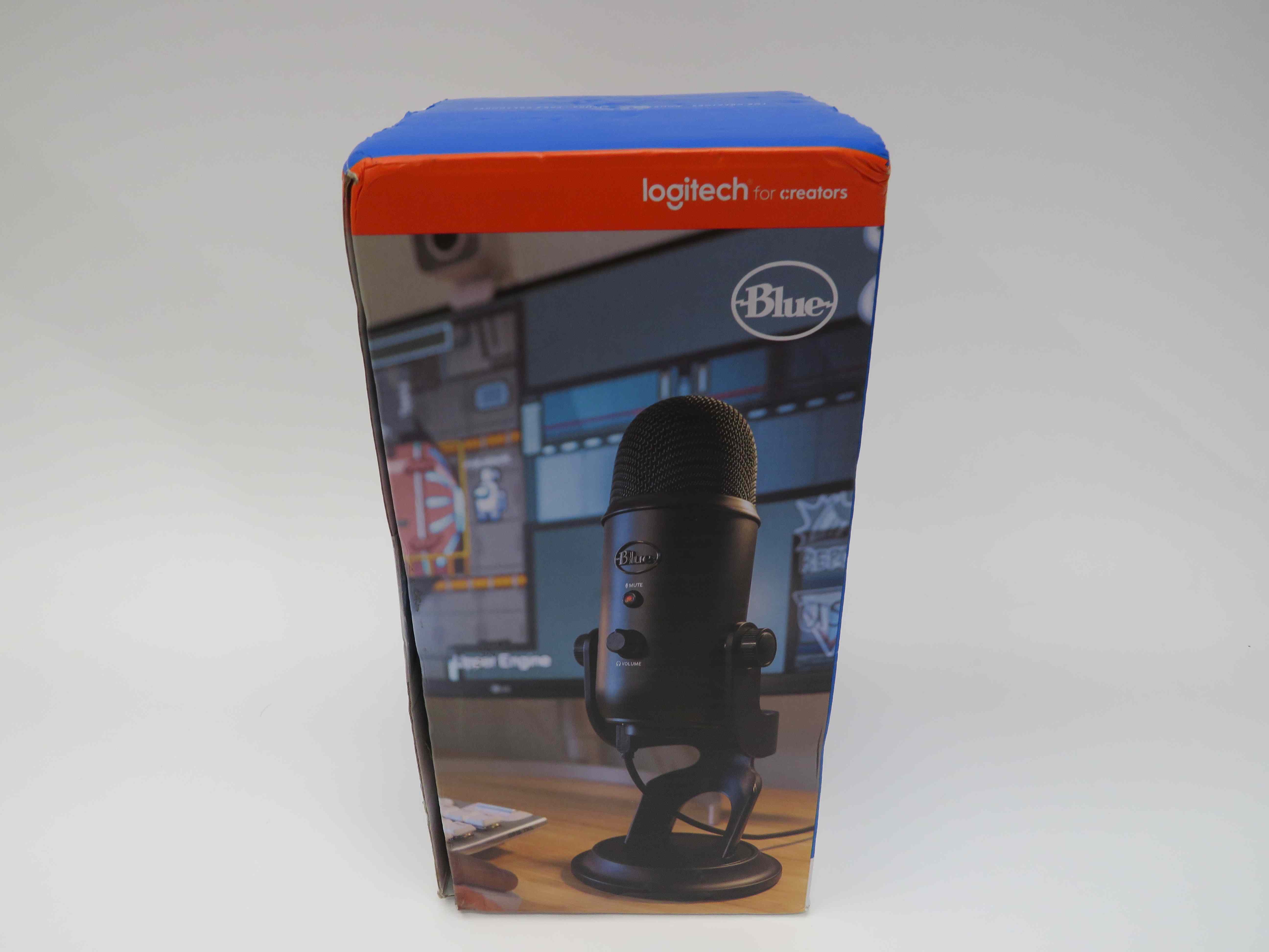 Blue Yeti Premium Multi-Pattern USB Condenser Microphone A00132 930